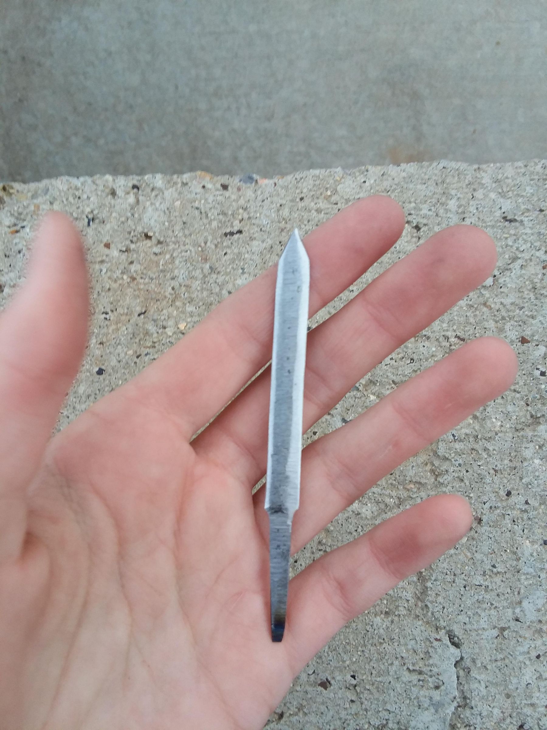 Mini Sword : 8 Steps (with Pictures) - Instructables