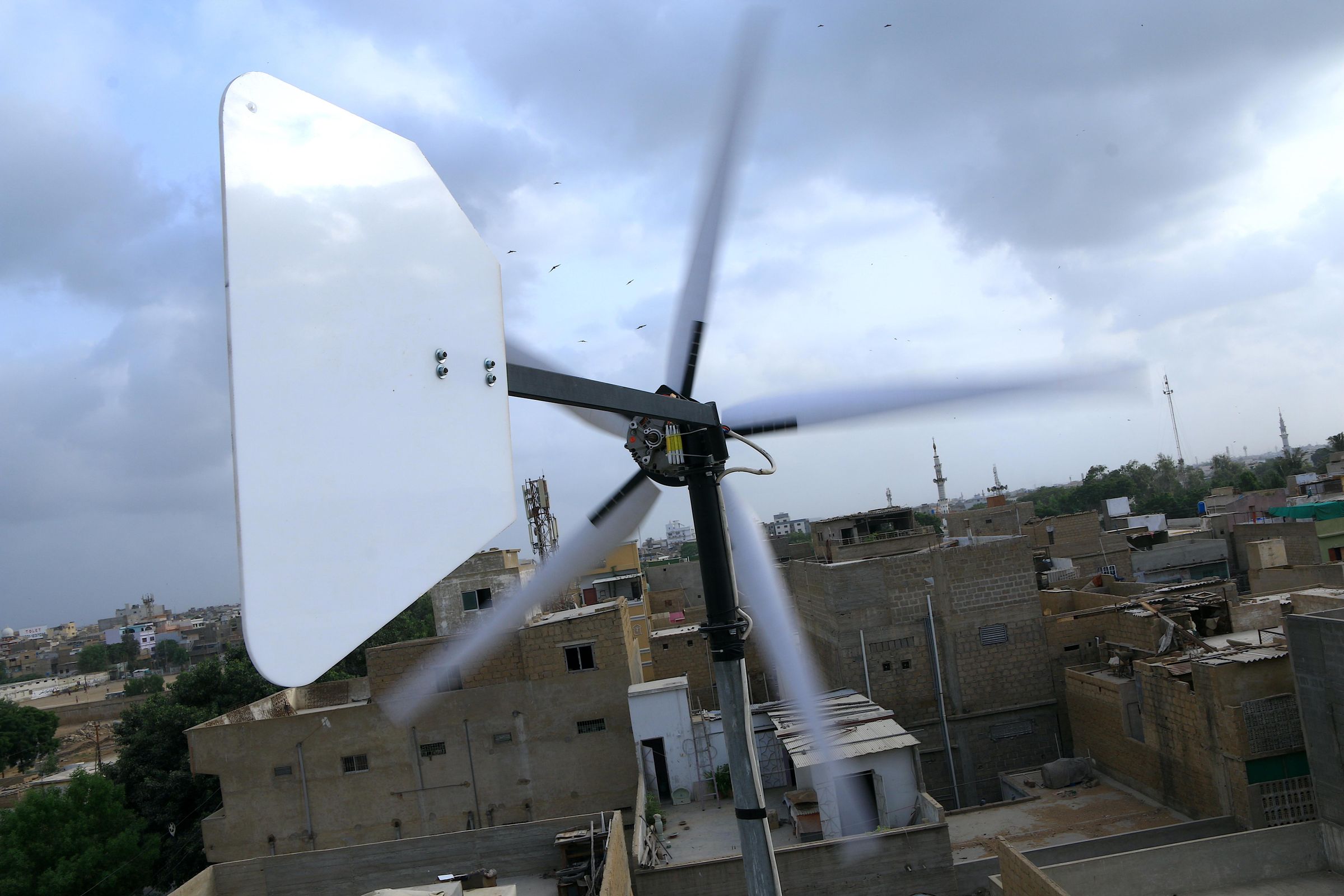 DIY Wind Turbine Using Car Alternator : 9 Steps (with Pictures ...