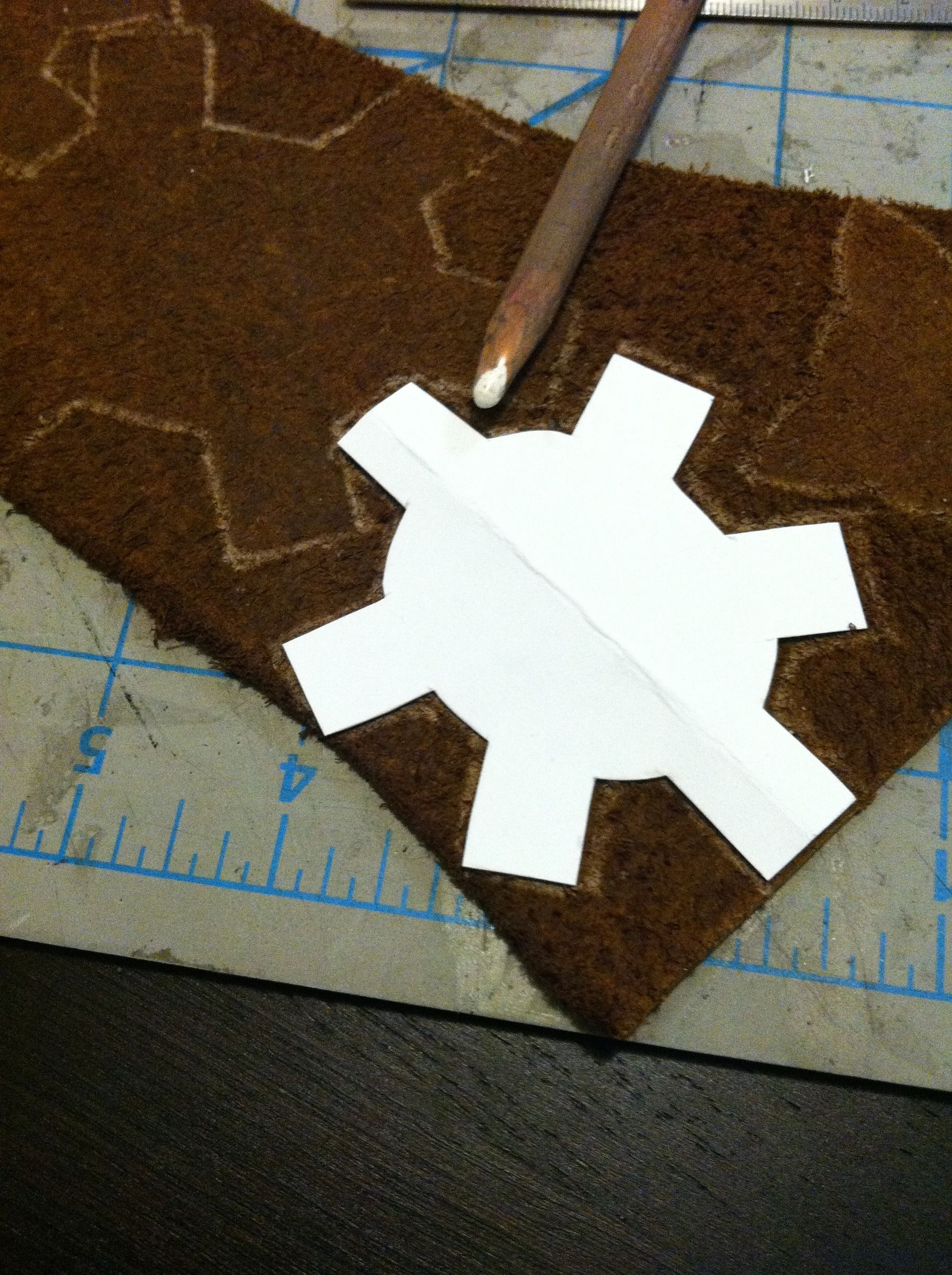 Super Simple Demon Horns! : 8 Steps (with Pictures) - Instructables