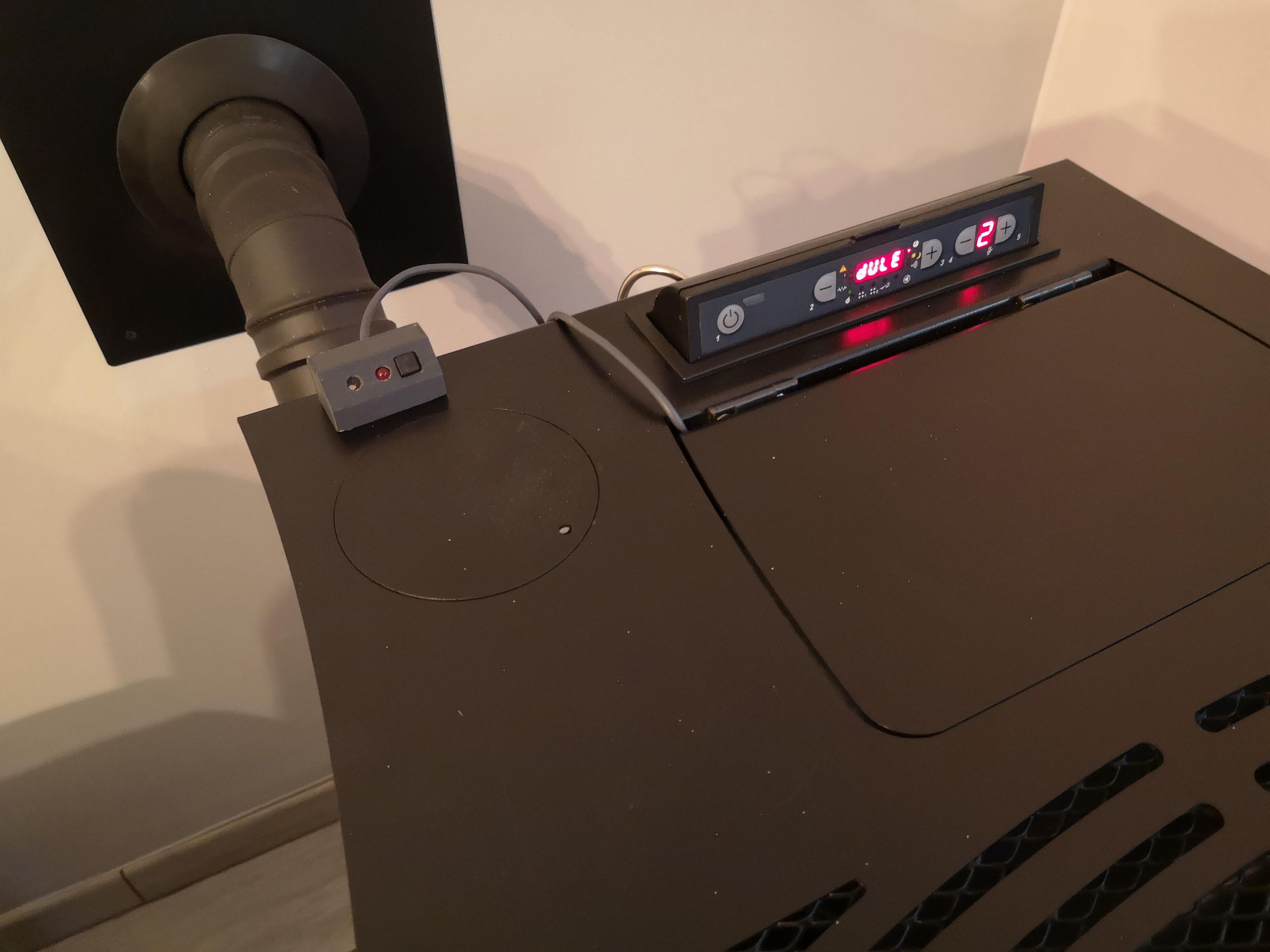 Tank Level Alert for Pellet Stove : 5 Steps (with Pictures) - Instructables