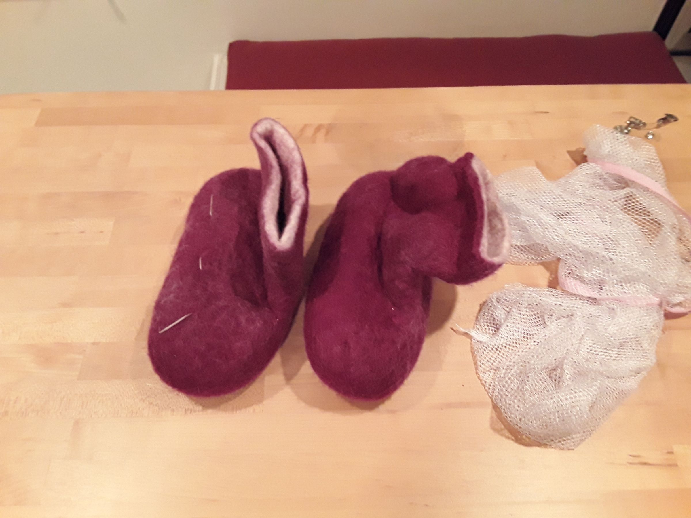 Felted Wool Booties : 8 Steps (with Pictures) - Instructables
