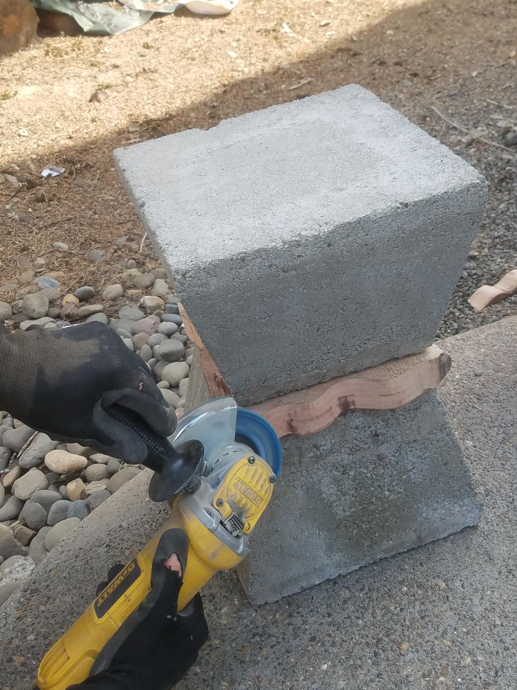 Live Edge Concrete Block Seat : 5 Steps (with Pictures) - Instructables