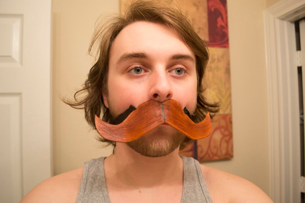 The Leather Stache : 10 Steps - Instructables