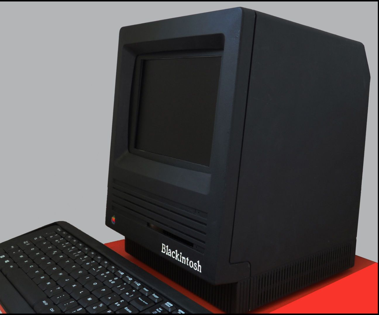 Blackintosh : 3 Steps (with Pictures) - Instructables
