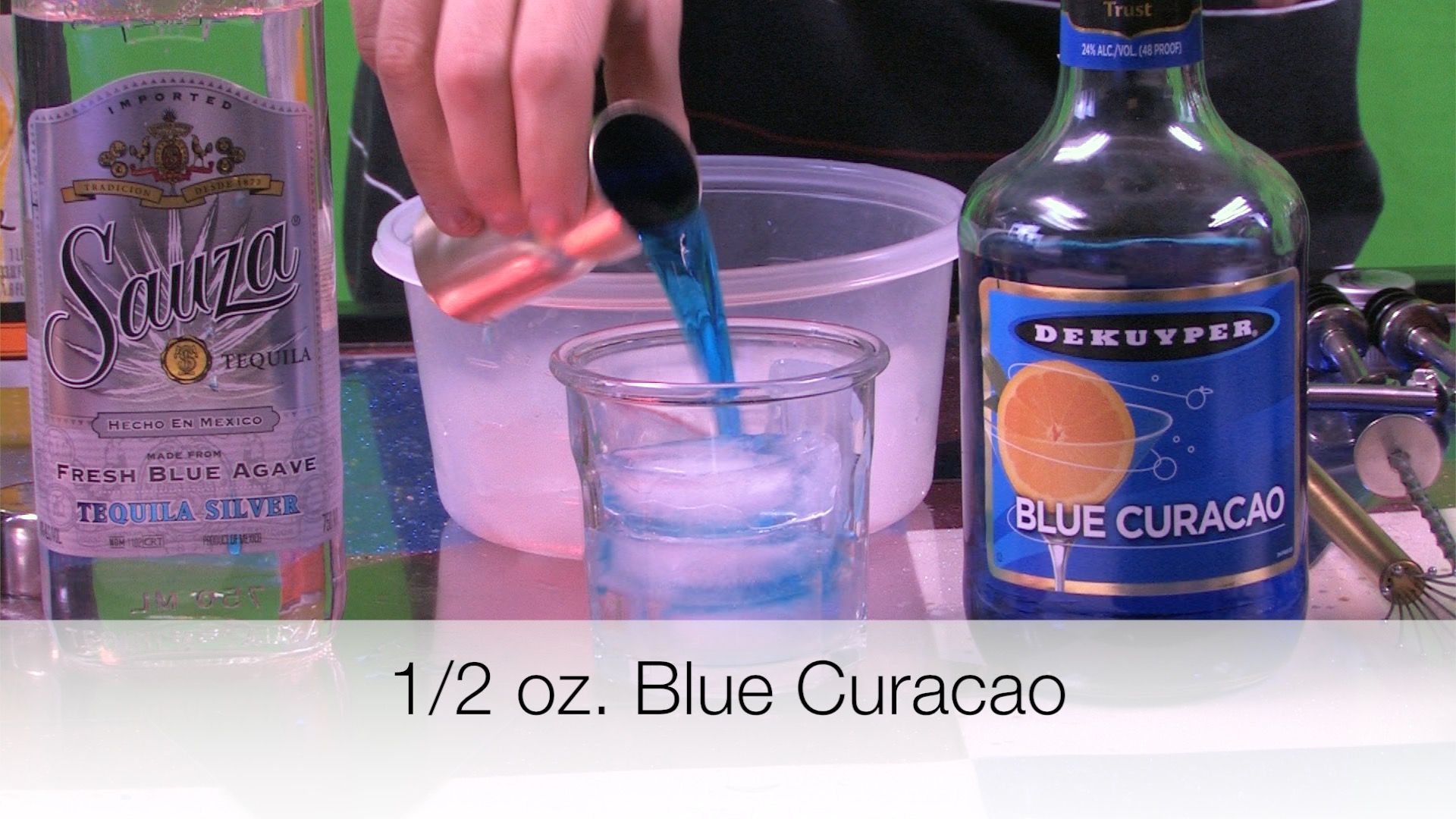 SuperBowl SeaHawks Drink : 3 Steps - Instructables