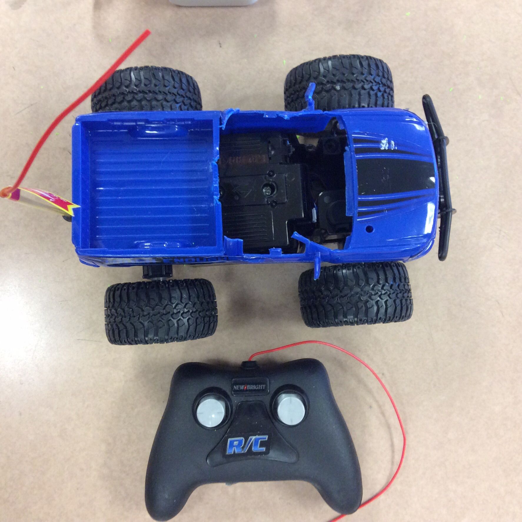 Surveillance/Audio and Video RC Car : 4 Steps - Instructables