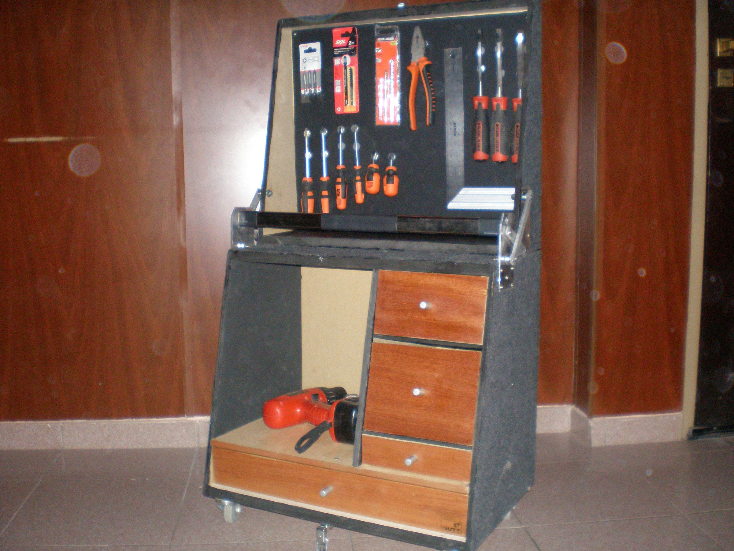 Toolbox With Magnetic Panel - Instructables