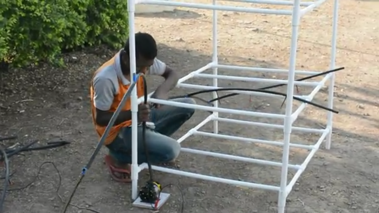 PVC Pipe Hydroponics Structure. : 5 Steps (with Pictures) - Instructables