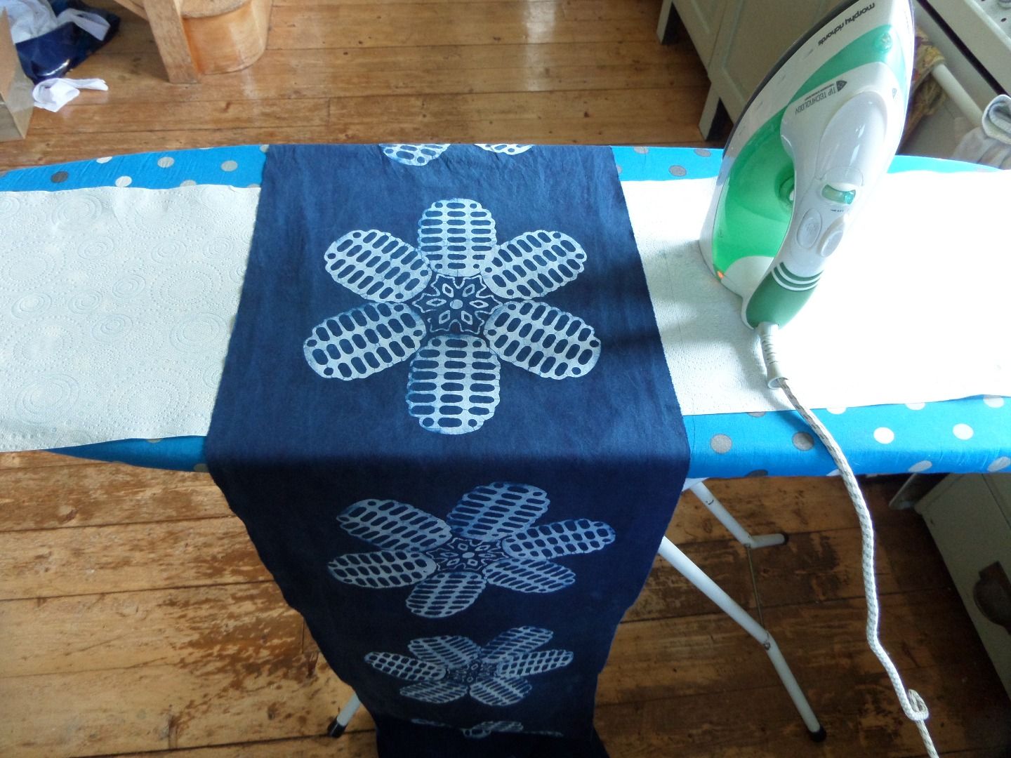 Batik "Potato Masher" Duvet Cover : 14 Steps (with Pictures ...