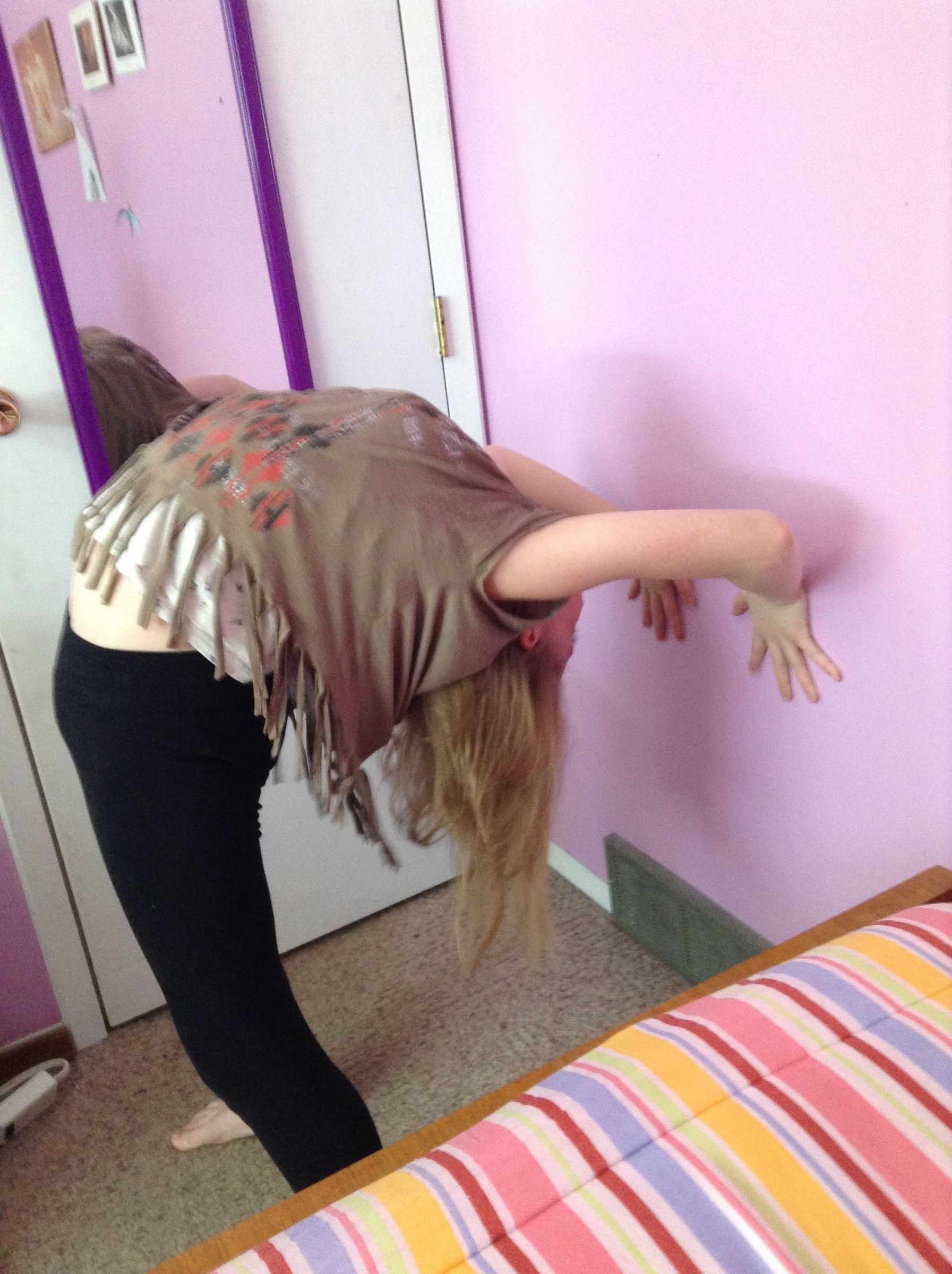 Learn How to Do a Back Bend Over : 4 Steps - Instructables