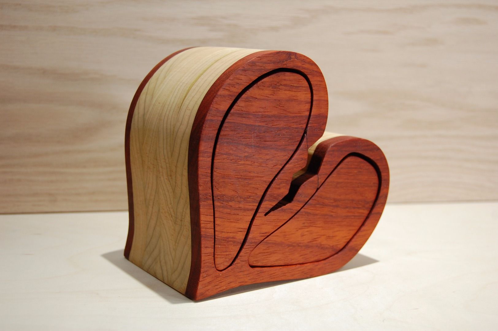 Broken Heart Bandsaw Box : 12 Steps (with Pictures) - Instructables