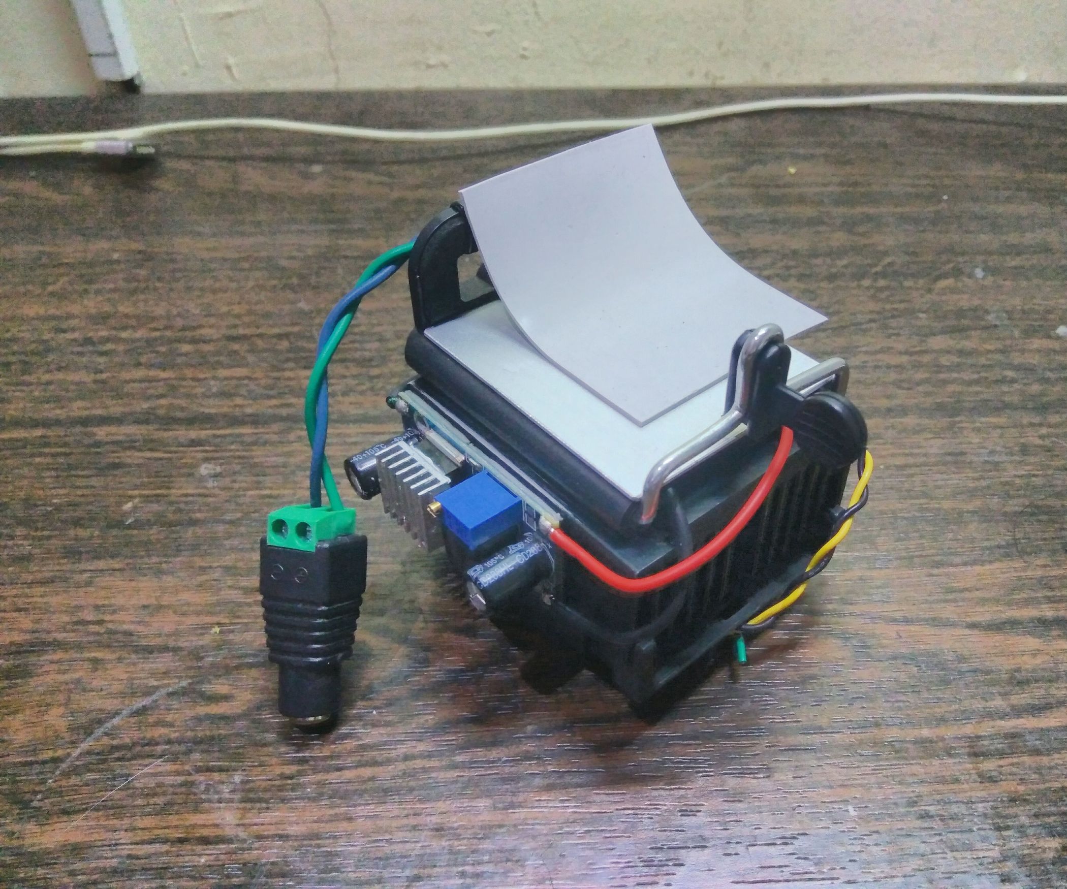 Peltier-based Smartphone Cooler : 10 Steps (with Pictures) - Instructables