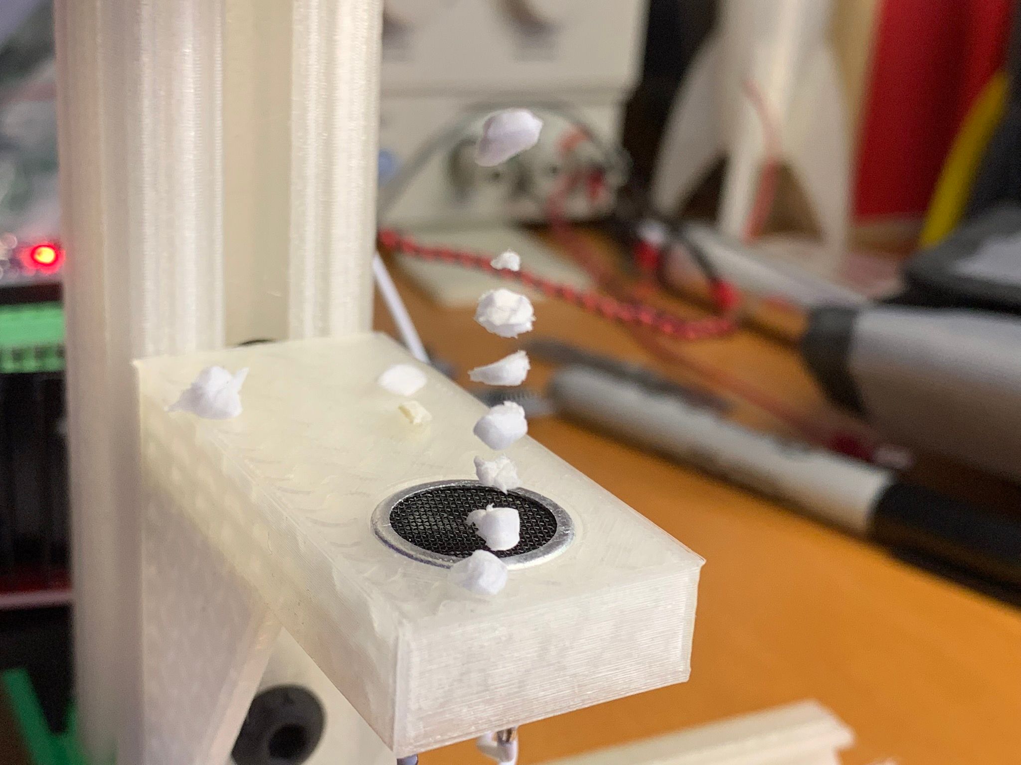 A Simple Stand for an Acoustic Levitator MiniLev : 12 Steps (with ...