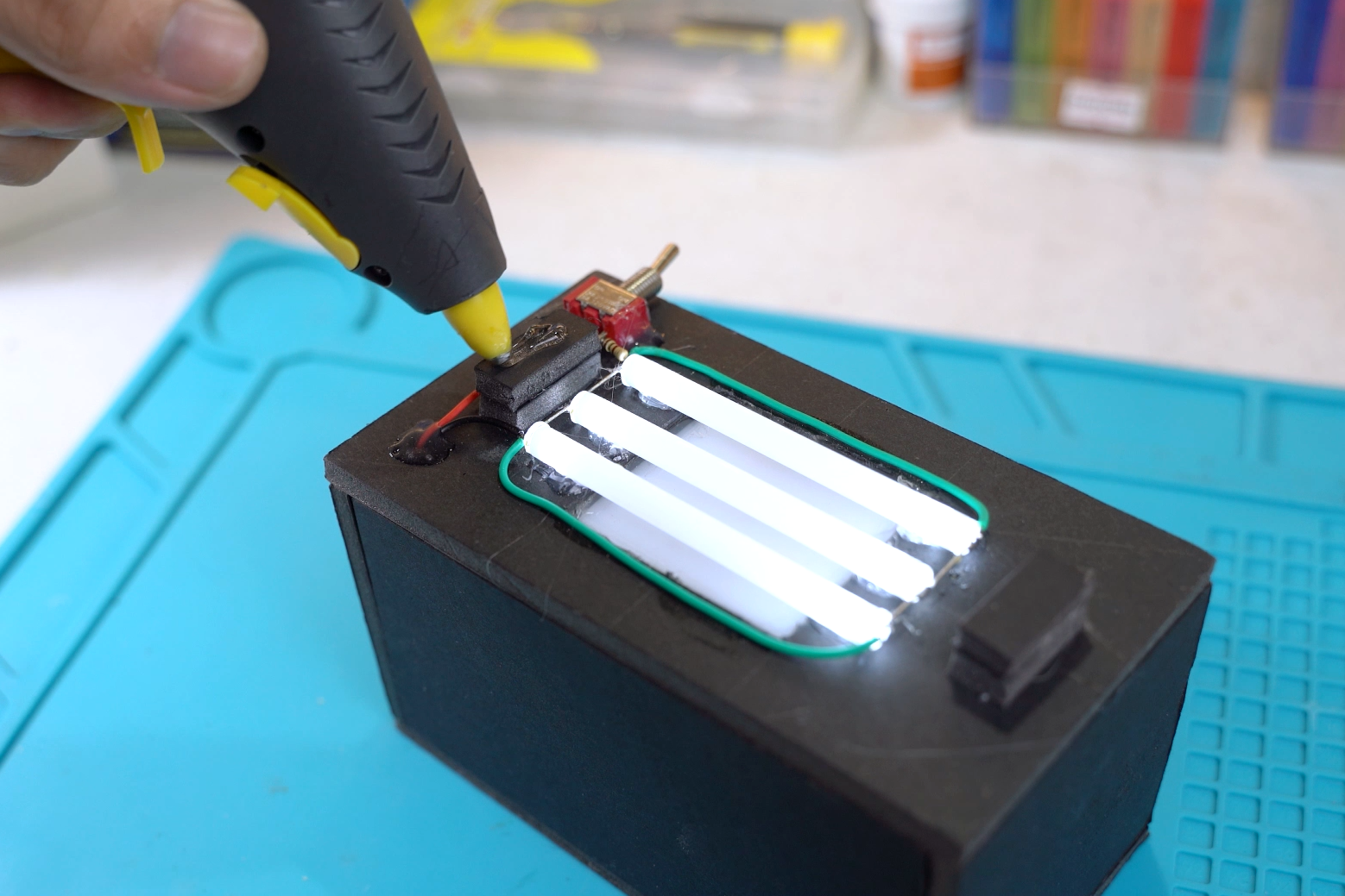 DIY Cardboard Smartphone Film Scanner : 19 Steps (with Pictures ...