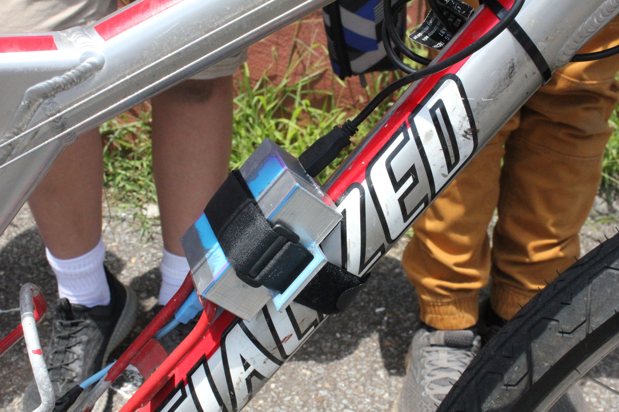 Bike Powered Phone Charger : 6 Steps (with Pictures) - Instructables