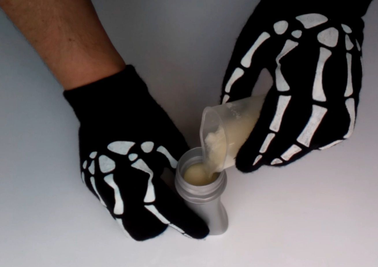 Onion Deodorant Prank : 11 Steps (with Pictures) - Instructables