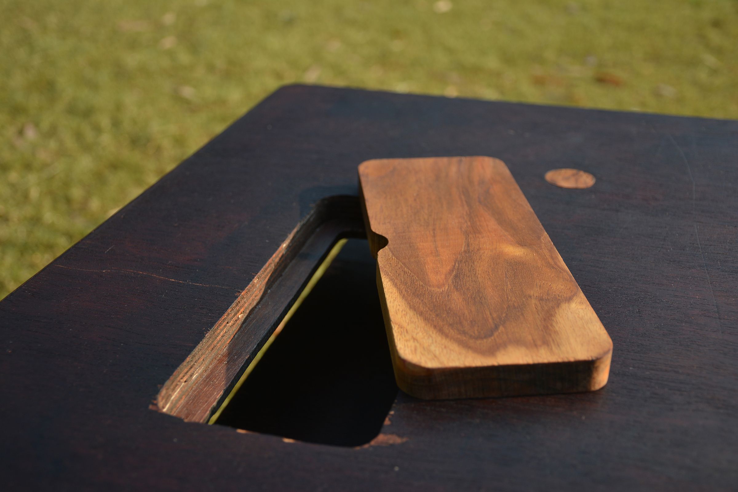 Easy to Make Wooden Table : 18 Steps (with Pictures) - Instructables