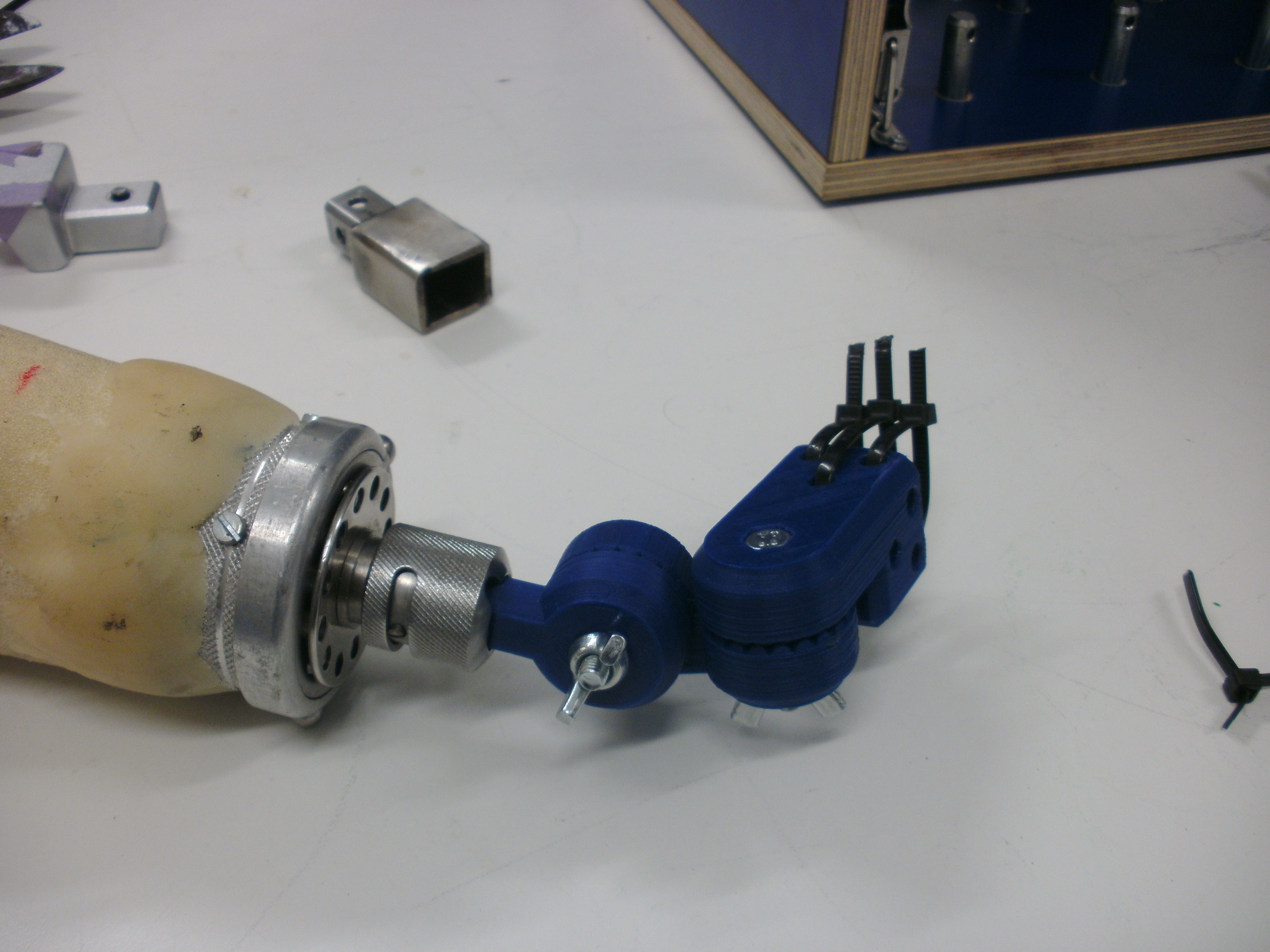 Prototyping Toolkit for Prosthetic Arm Extensions : 7 Steps (with ...