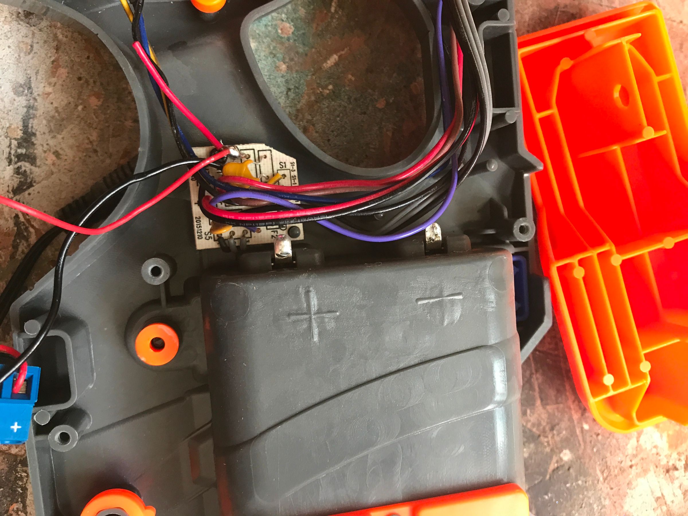 Simple Arduino Autofire Nerf Gun : 8 Steps - Instructables