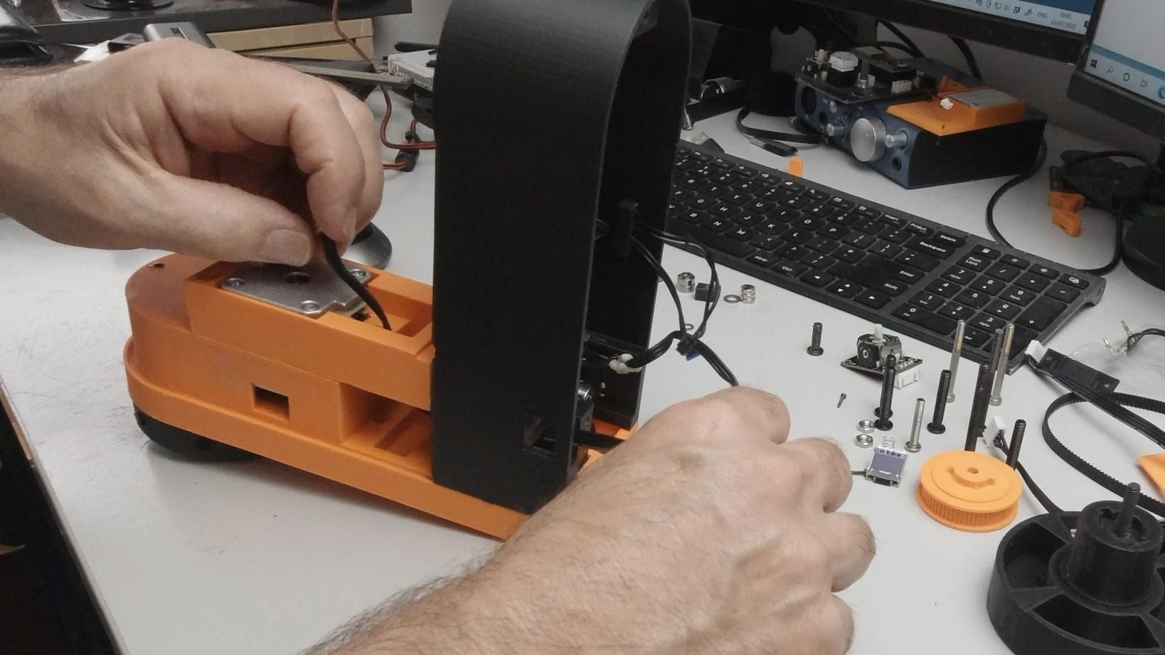 Camera Pan Tilt Head Fully Programable With WIFI PTZ Capability : 26 ...