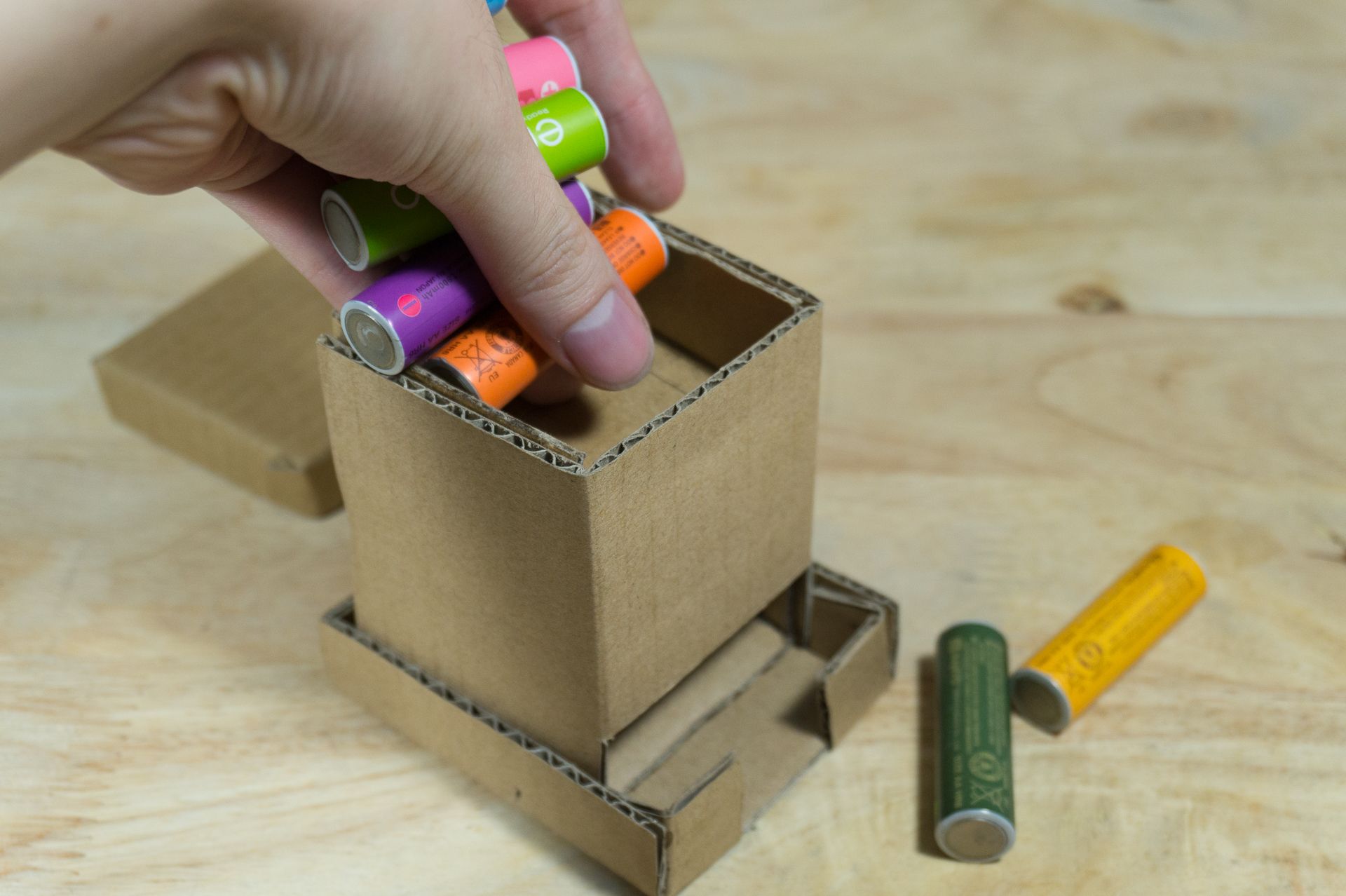 Cardboard Battery Dispenser : 10 Steps (with Pictures) - Instructables