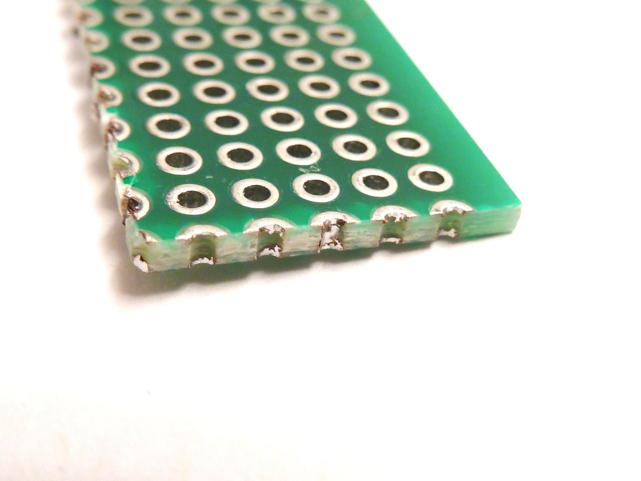 Clean-Cut FR4 Perfboard (Protoboard/Prototype PCB) : 10 Steps (with Pictures) - Instructables