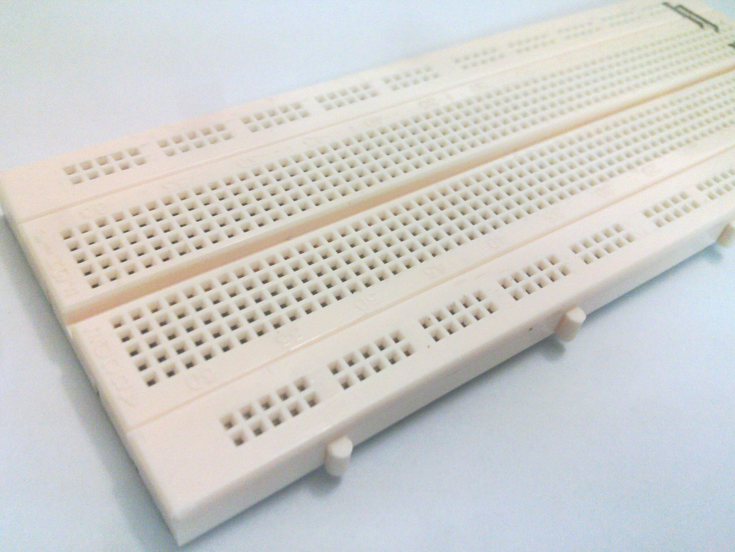 How to Use a Breadboard : 5 Steps (with Pictures) - Instructables