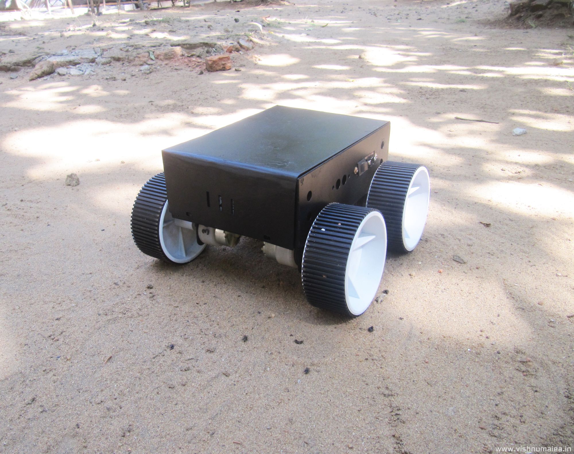 RC Four Wheel Ground Rover : 11 Steps (with Pictures) - Instructables