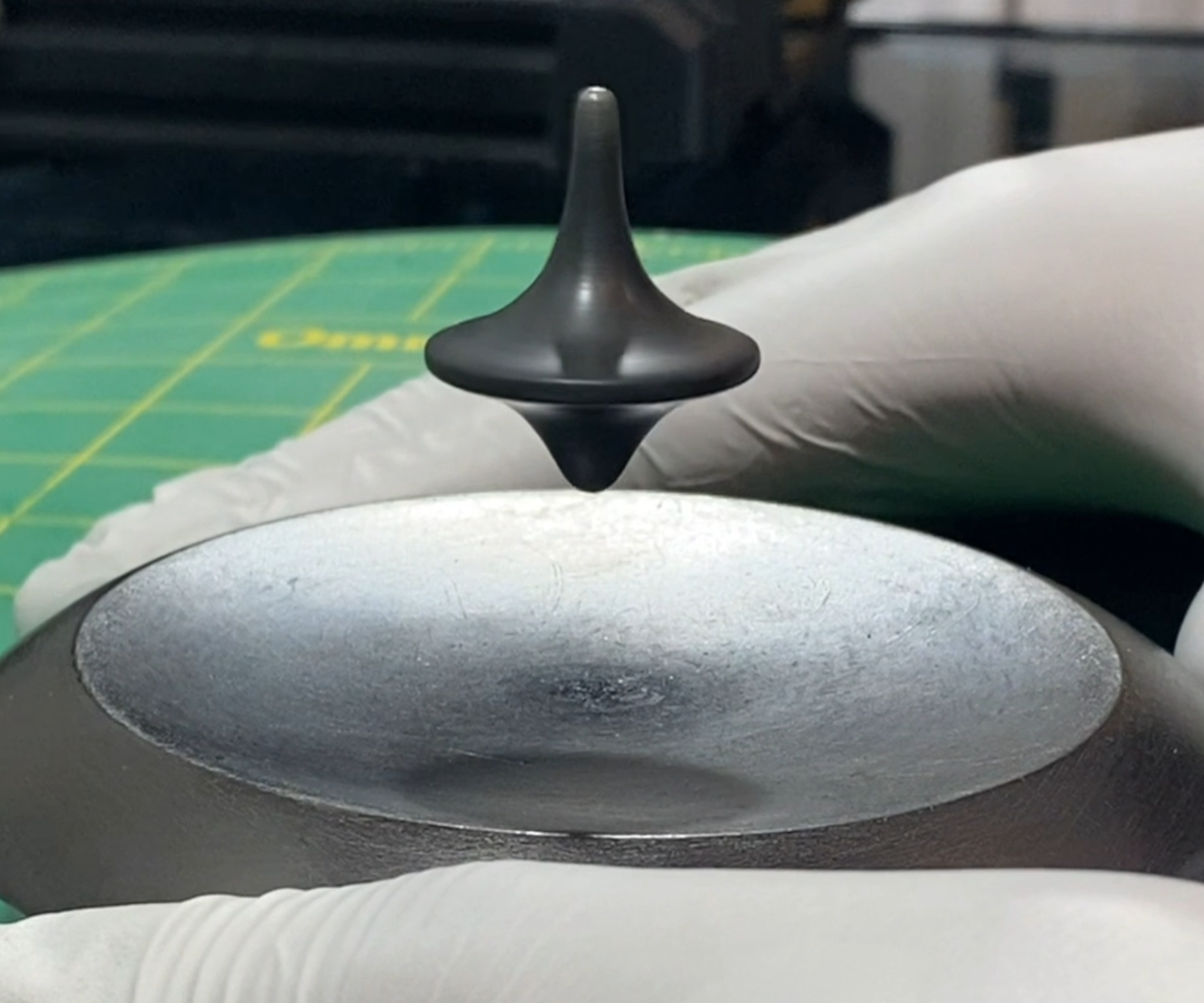 Inception Top With Magnetic Levitation : 13 Steps (with Pictures ...