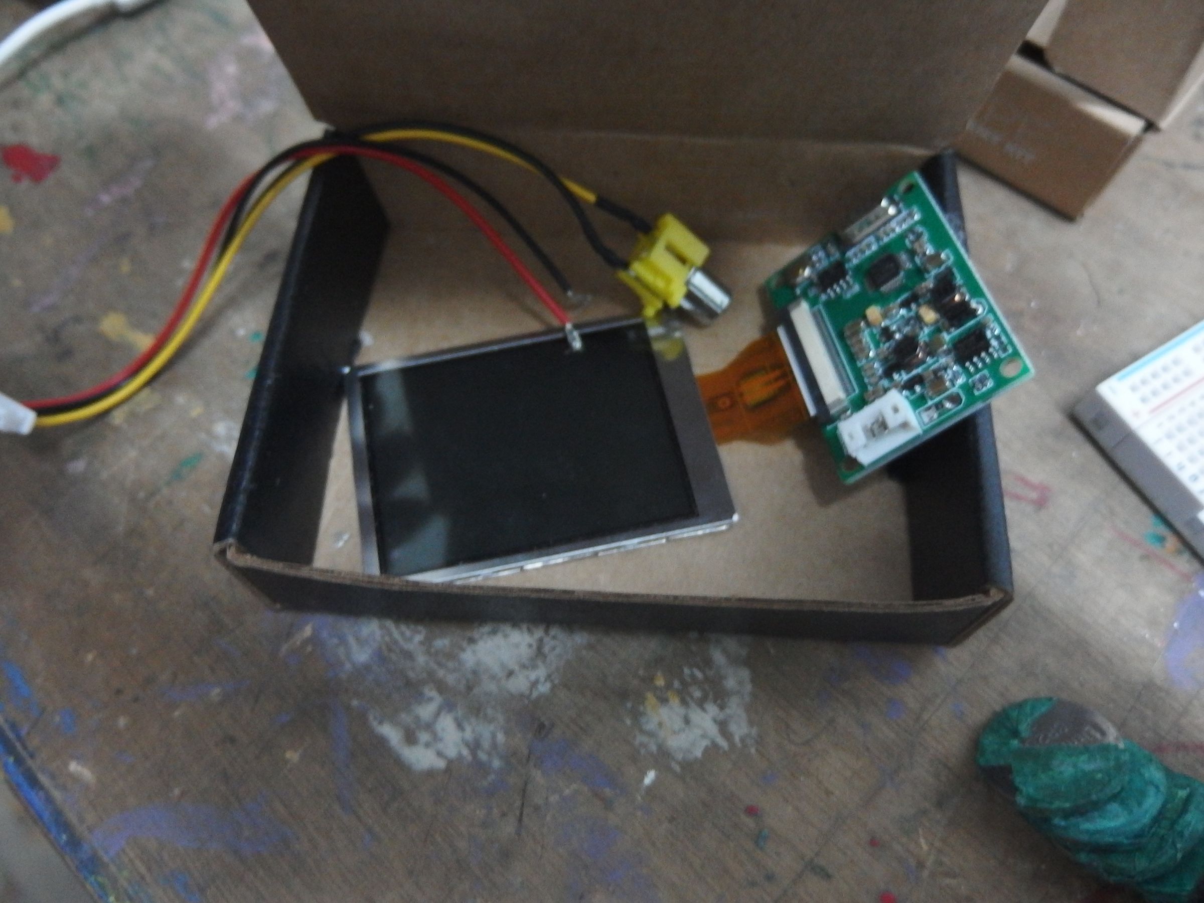 Convert a 40 Years Old DIA Slide Projector to a Decent DIY Projector ...