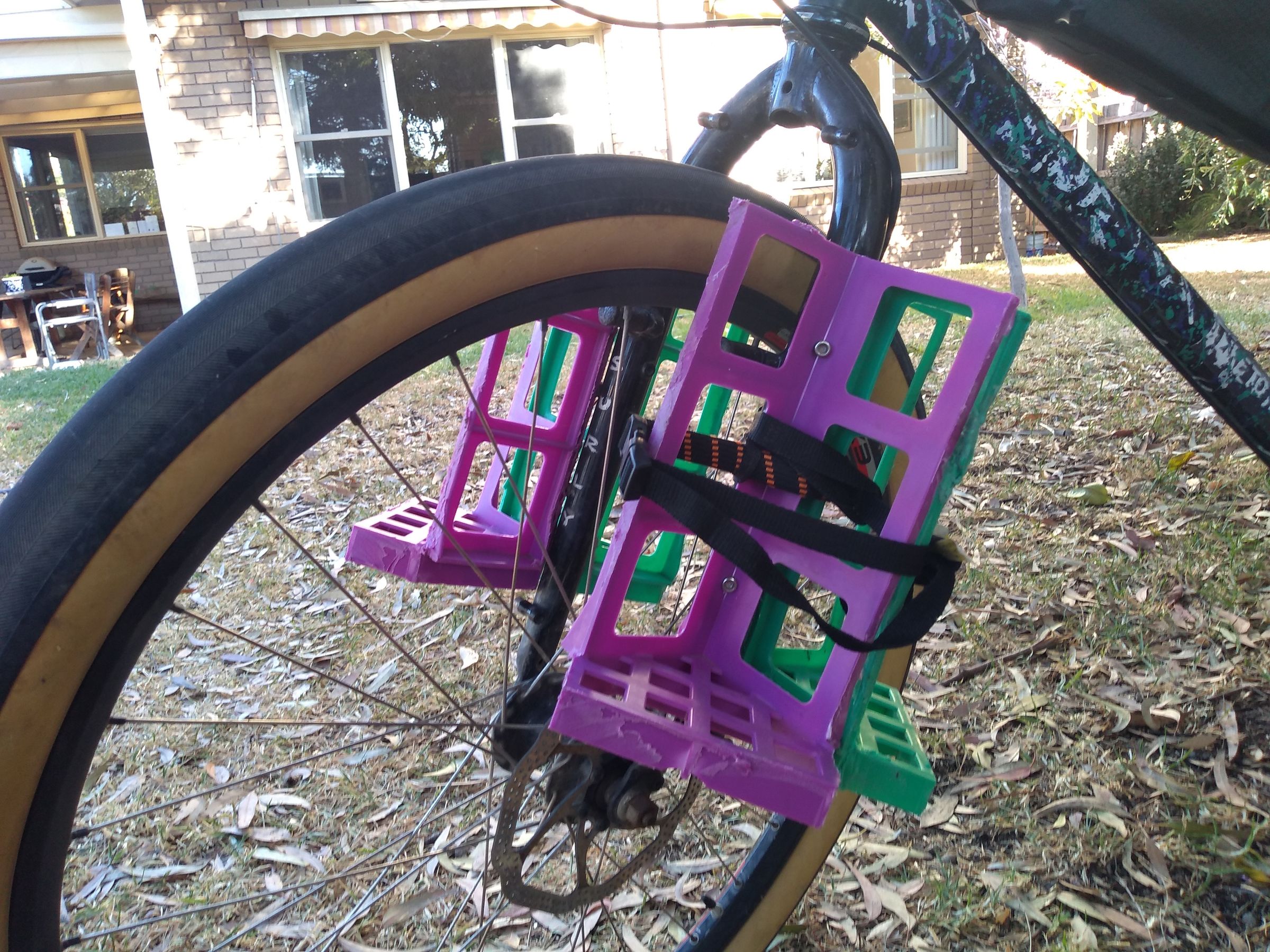 Milk Crate Bikepacking Cage for Cycle Touring : 4 Steps (with Pictures ...