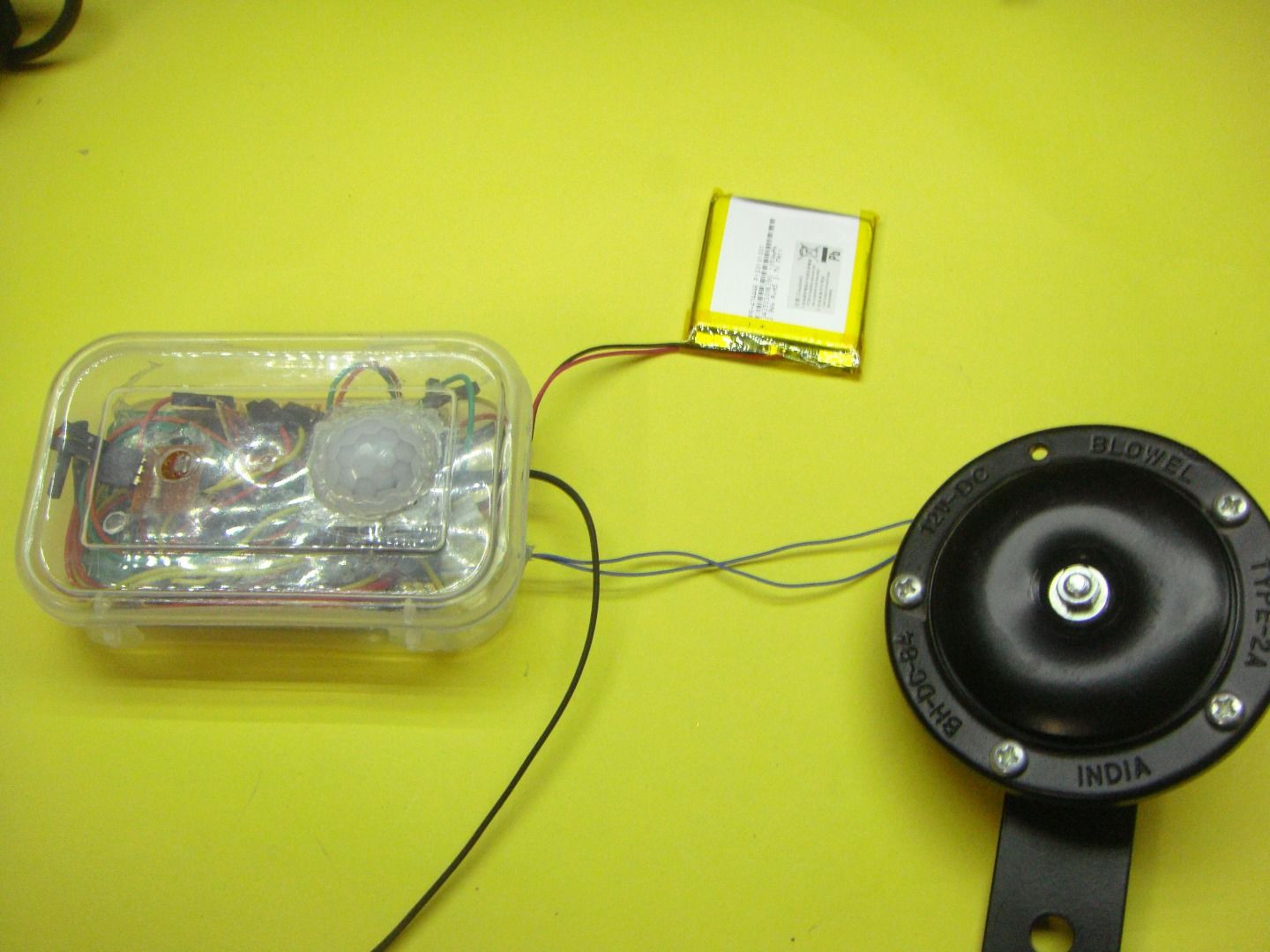 Linkit One Motion Sensor Prank : 10 Steps (with Pictures) - Instructables