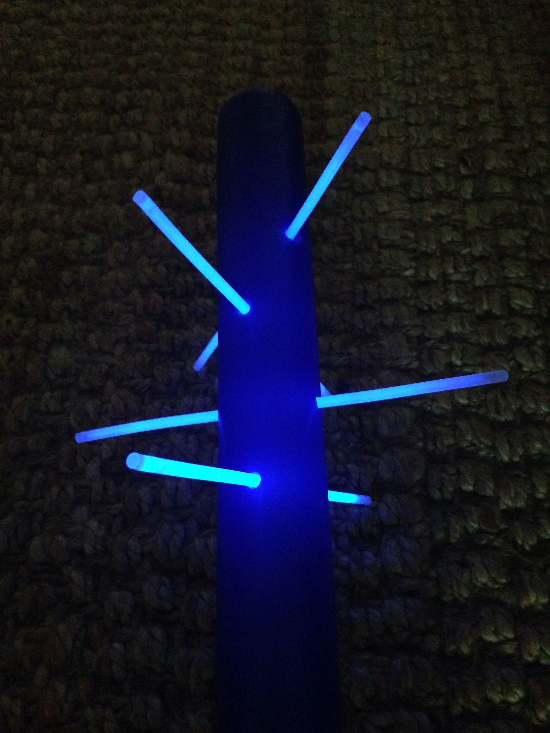 Glowing Spiked Baseball Bat : 3 Steps - Instructables