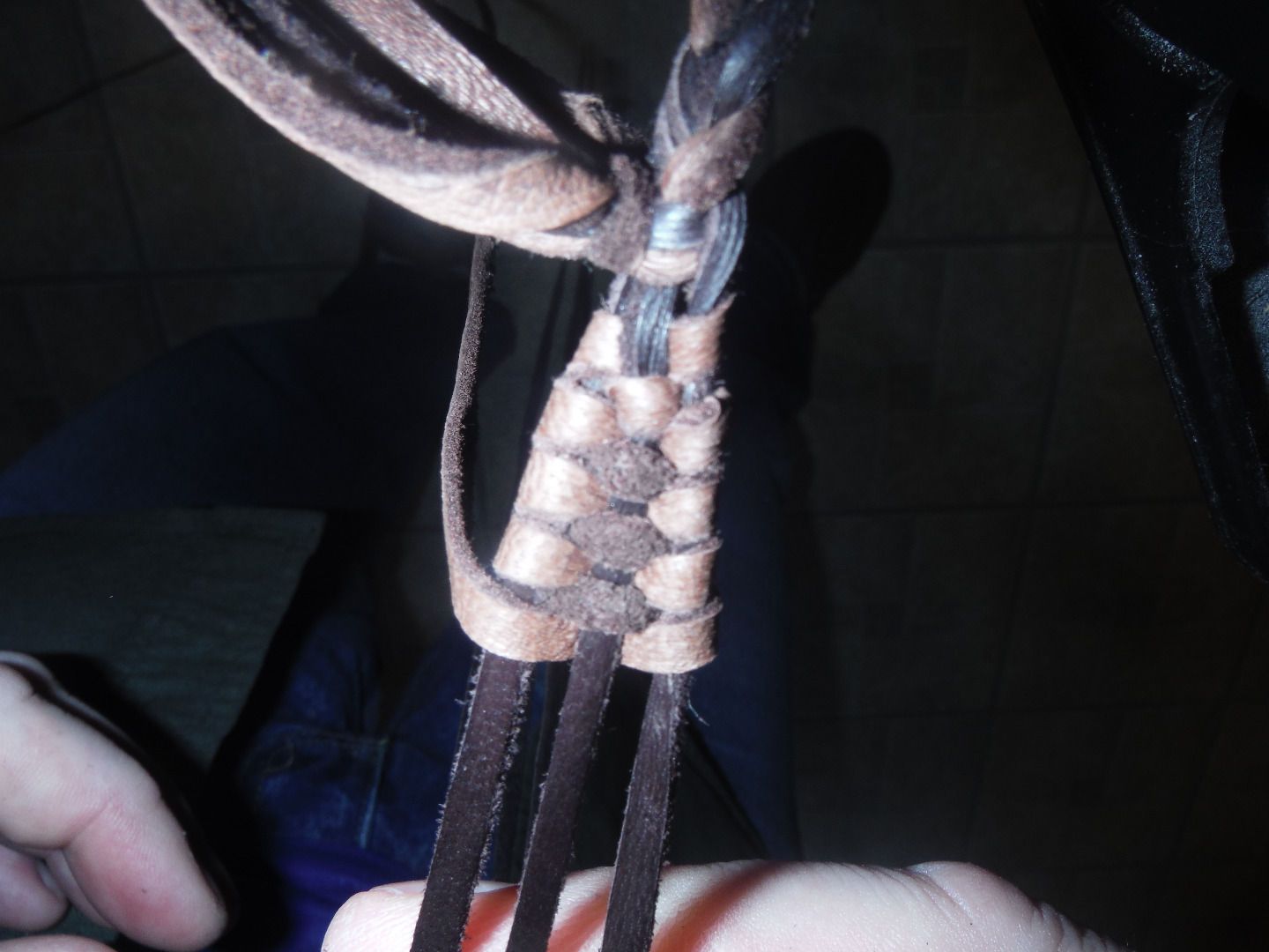 Aztec Split Pouch Sport/Hunting Stone Sling : 9 Steps (with Pictures ...