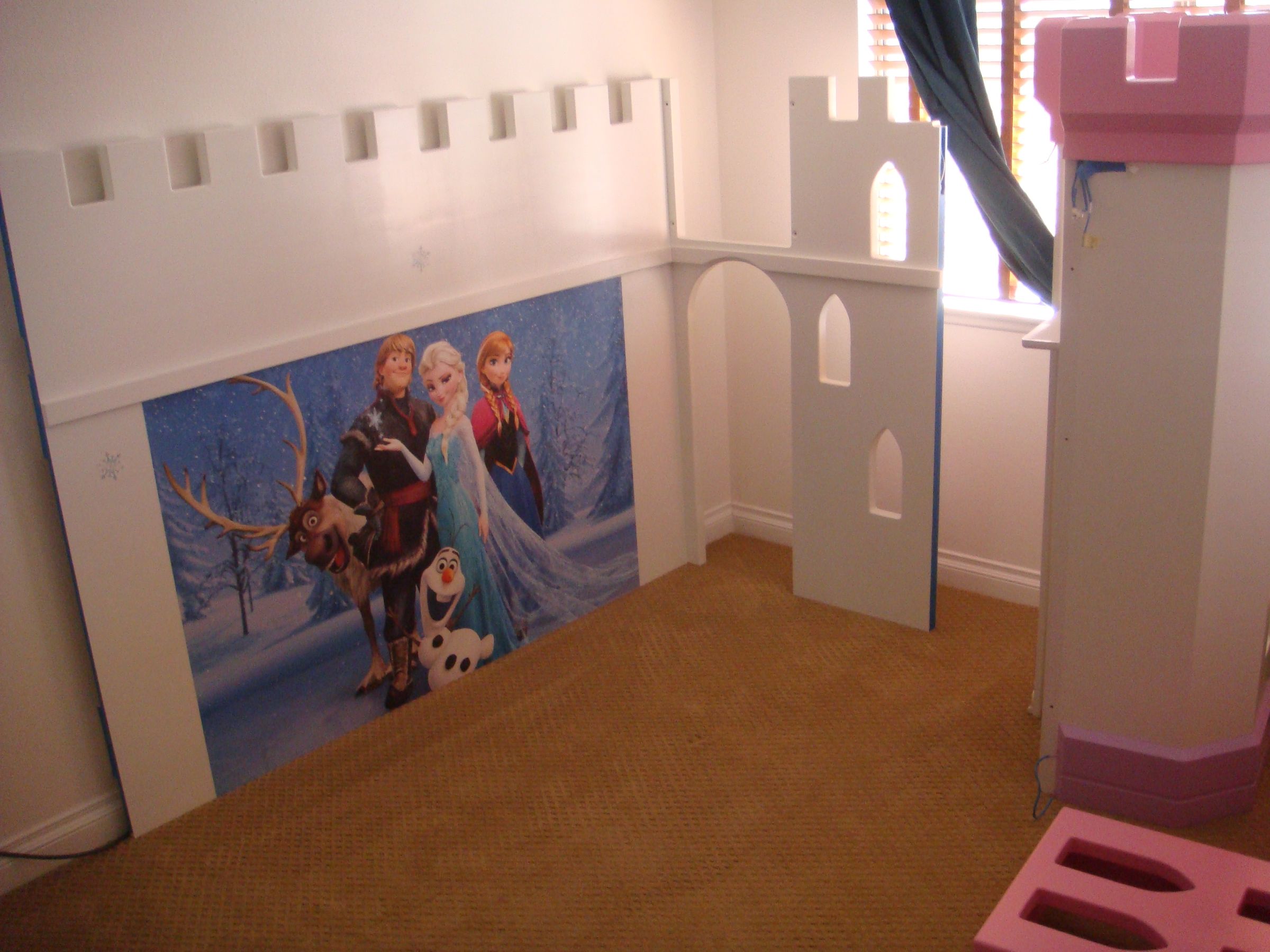 Building a Pretty Princess Castle Bed Your Child Will Love : 9 Steps ...