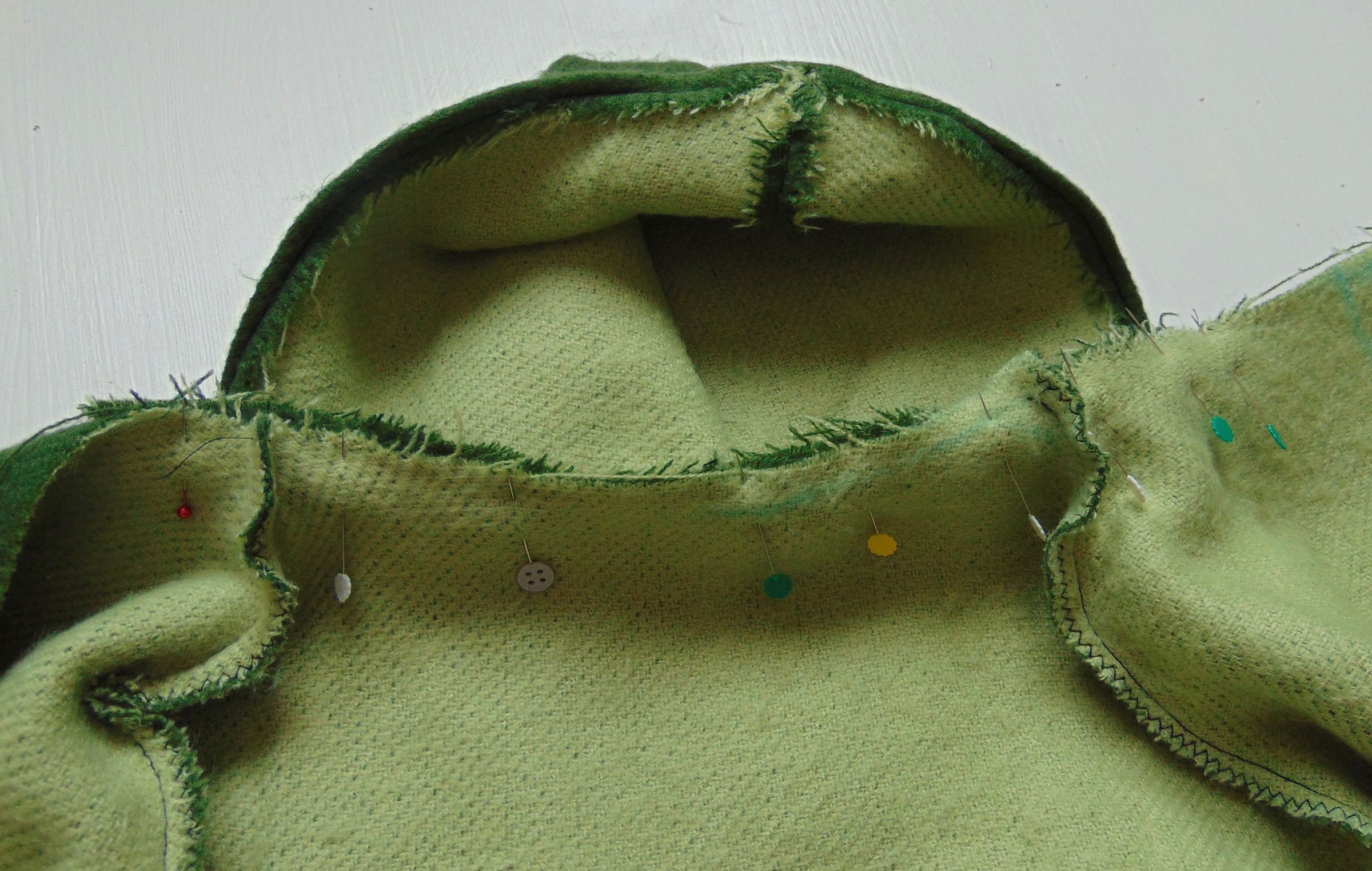 Warm Cloak From an Old Blanket : 12 Steps (with Pictures) - Instructables