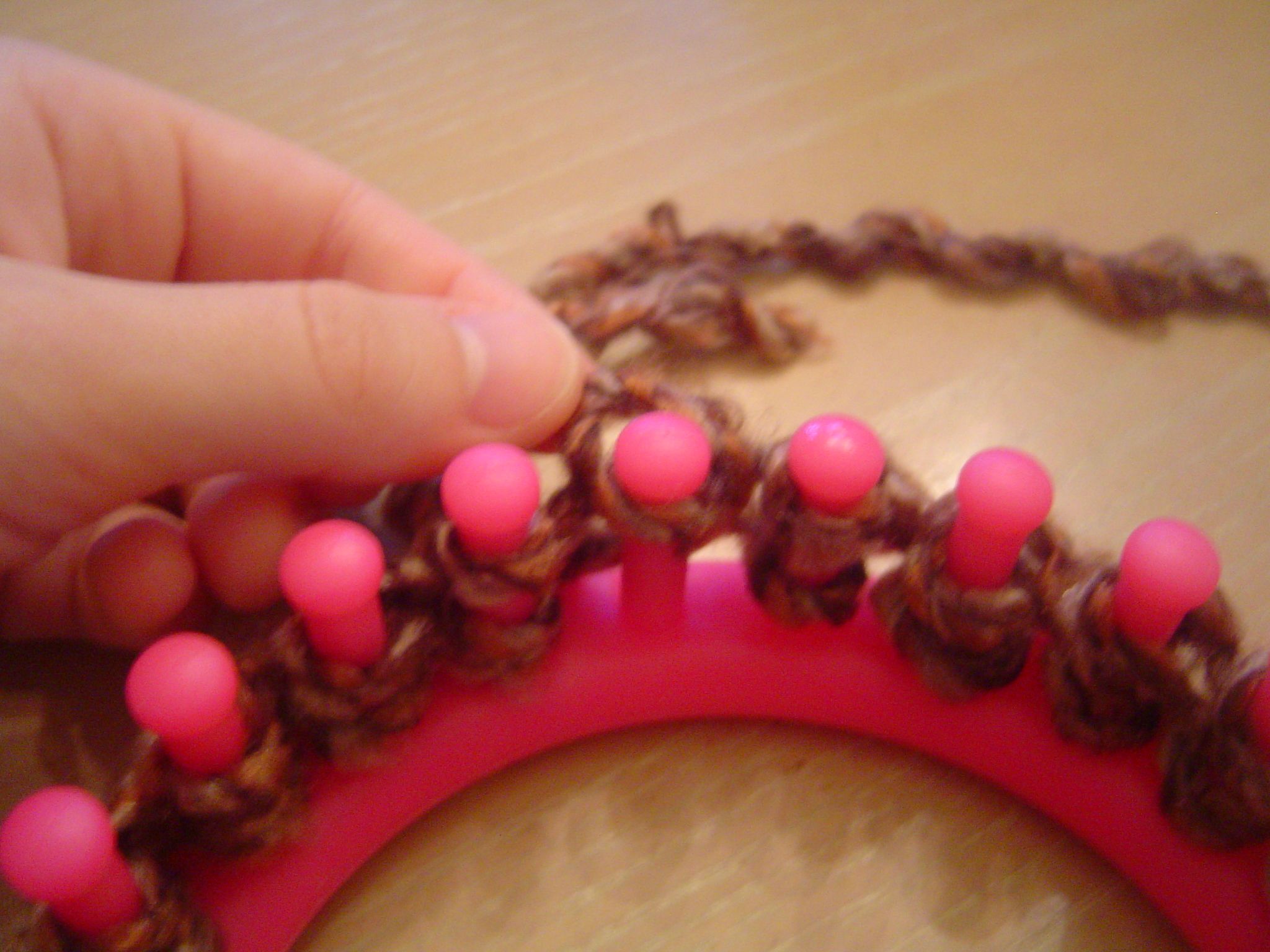 How to Loom Knit : 4 Steps (with Pictures) - Instructables