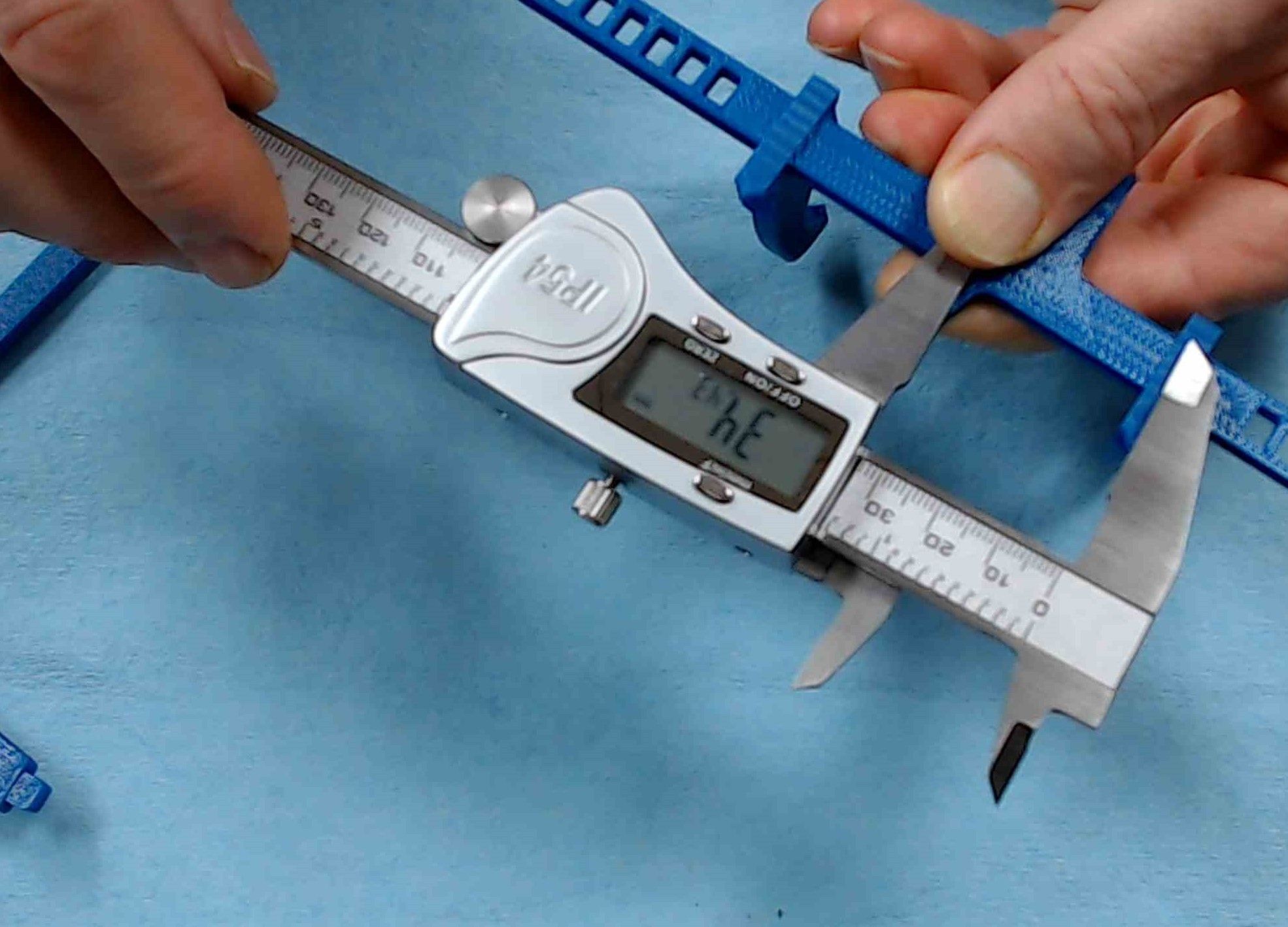 Measure Your Own Pupillary Distance : 3 Steps (with Pictures ...