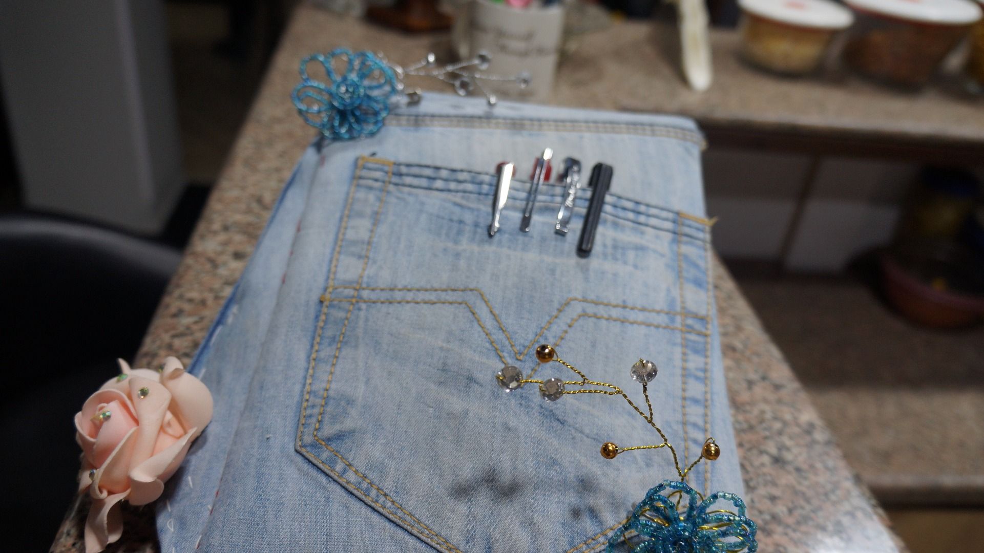Diary Cover From Old Denim Jeans : 5 Steps (with Pictures) - Instructables