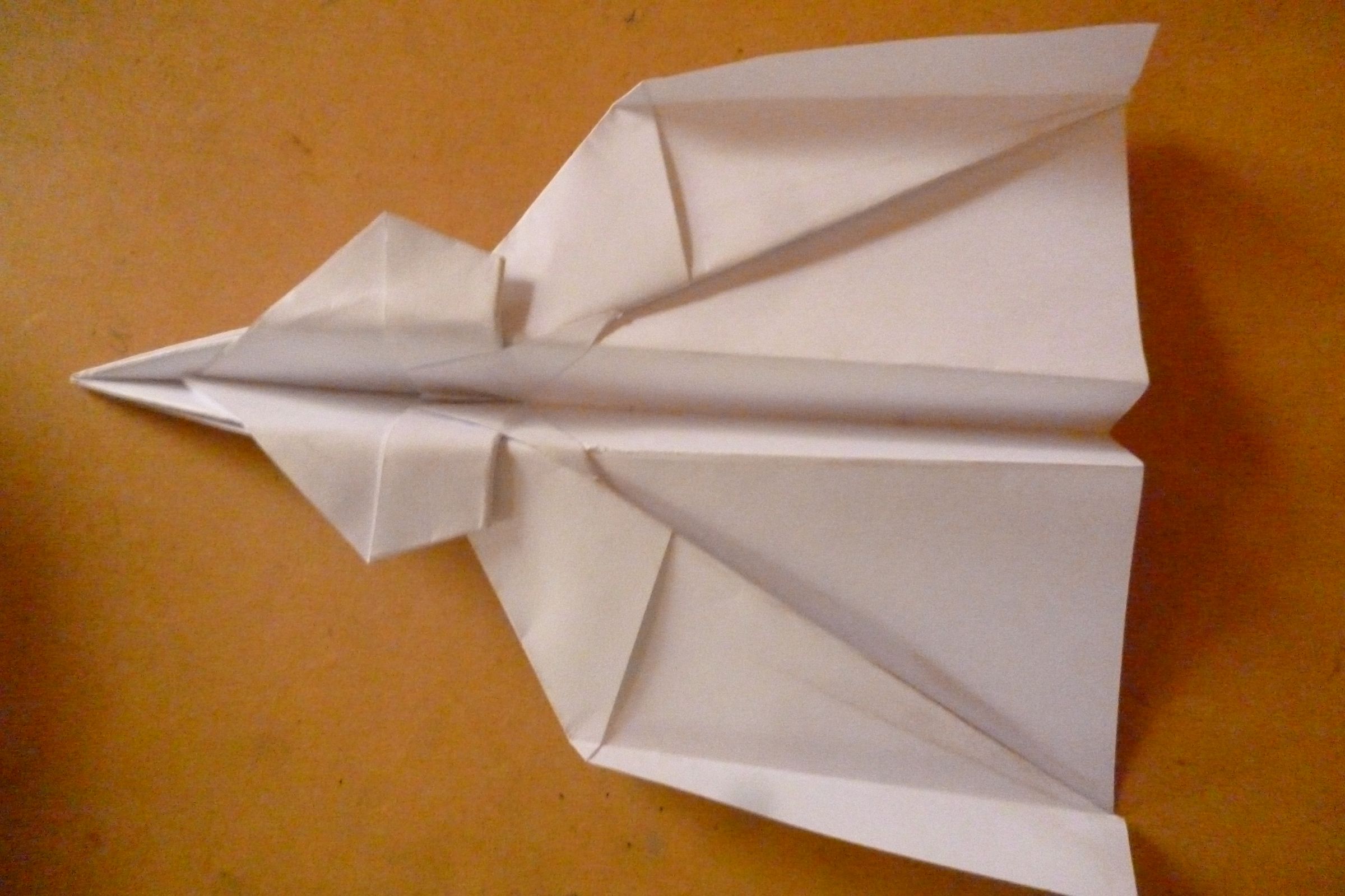 Cobra Cruiser Paper Airplane : 11 Steps - Instructables
