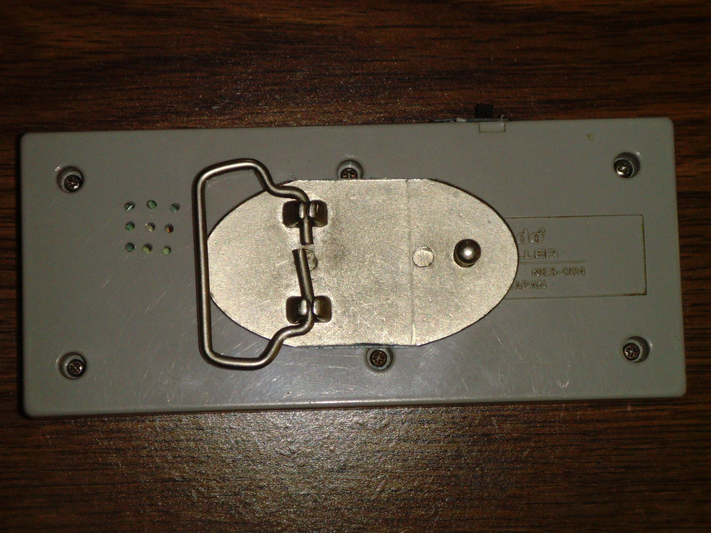 NES Controller Belt Buckle W/ Sound FX! : 12 Steps - Instructables