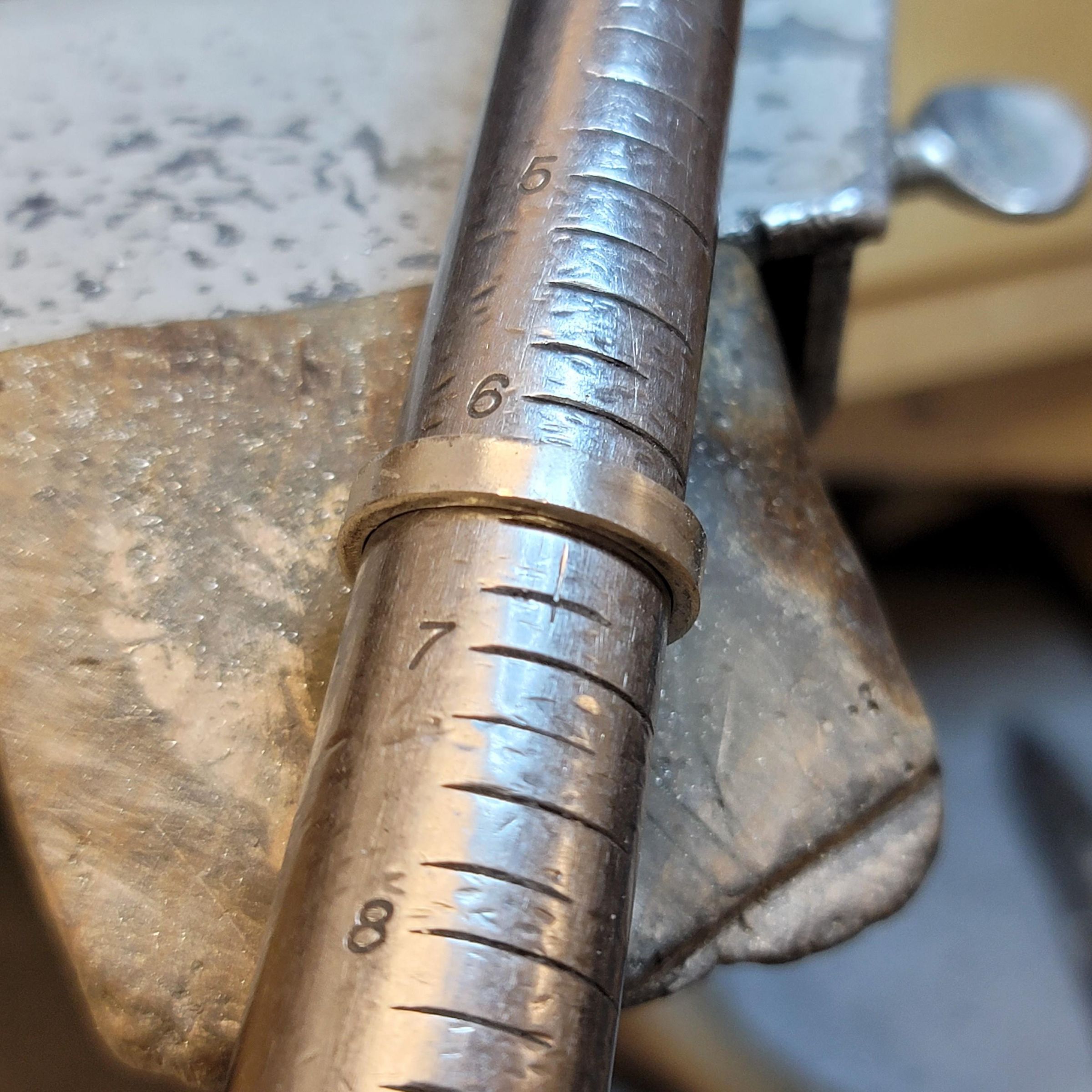 Secret Compartment Ring : 6 Steps (with Pictures) - Instructables