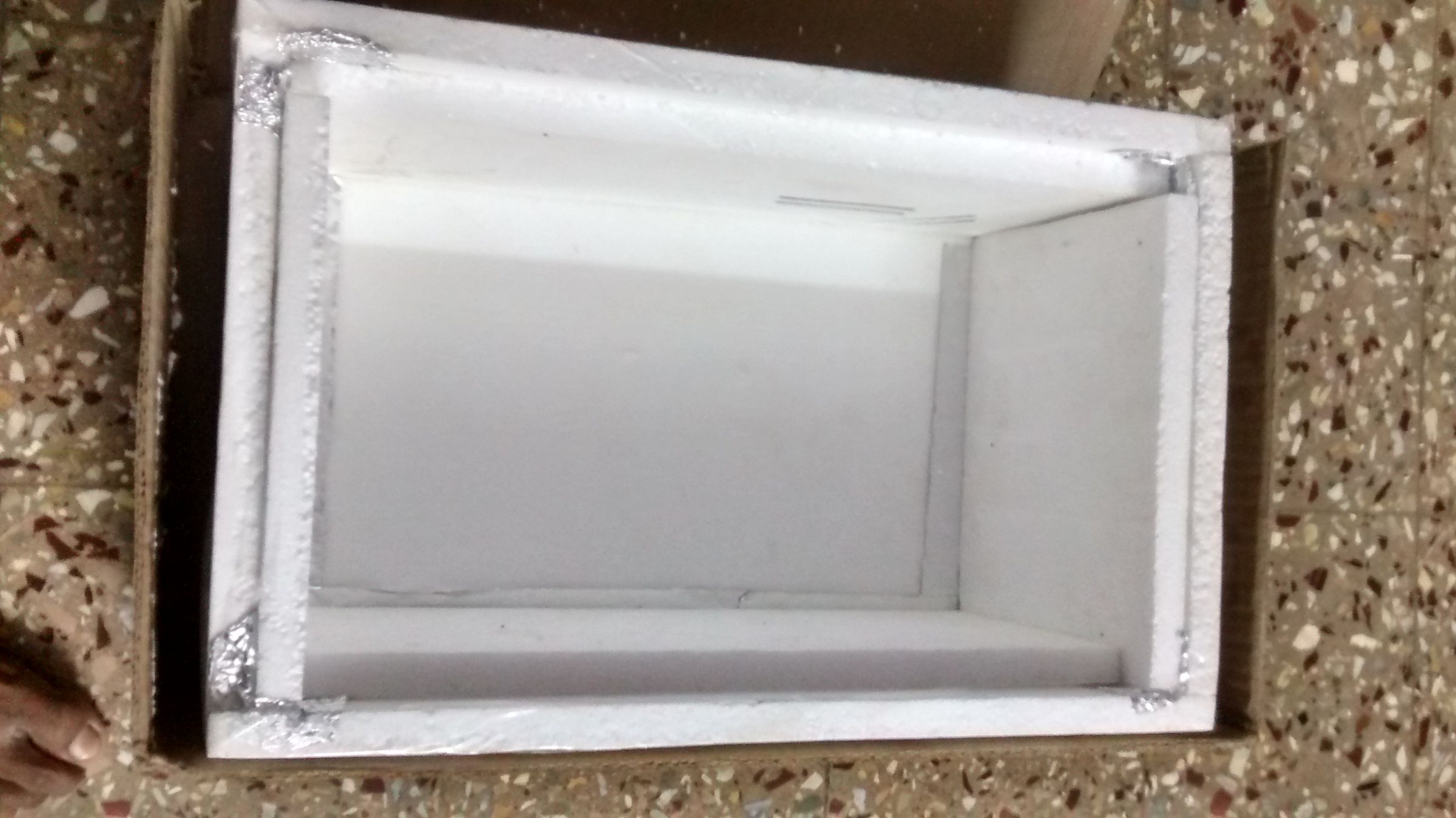 Travelling Ice Box Made Easy : 5 Steps - Instructables