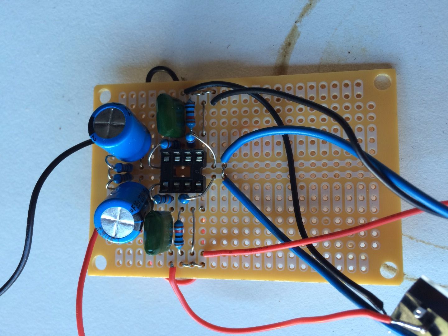 Headphone Amp (Chu Moy) : 10 Steps - Instructables