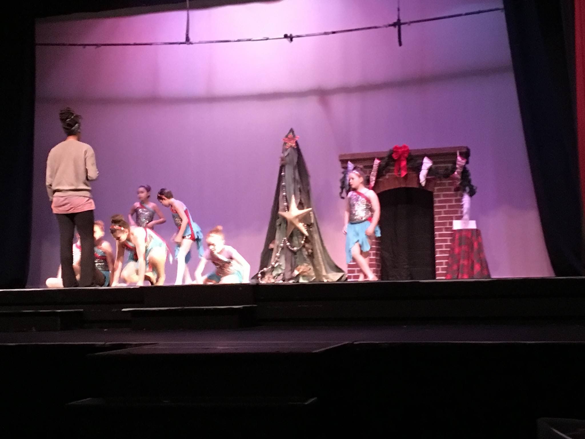 Build a Fireplace Prop for the Stage : 7 Steps (with Pictures ...