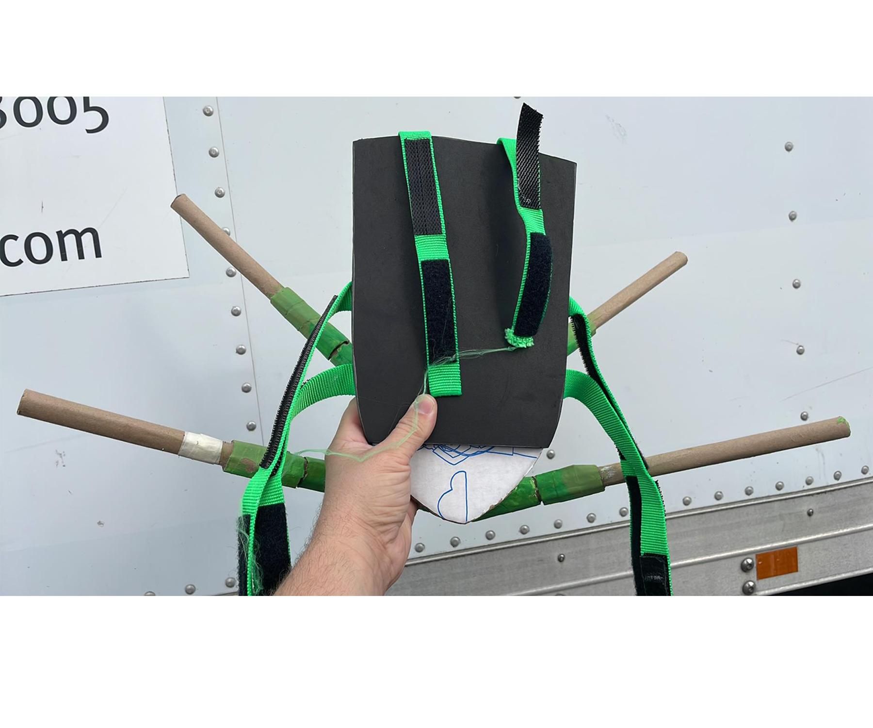Praying Mantis Costume : 15 Steps (with Pictures) - Instructables