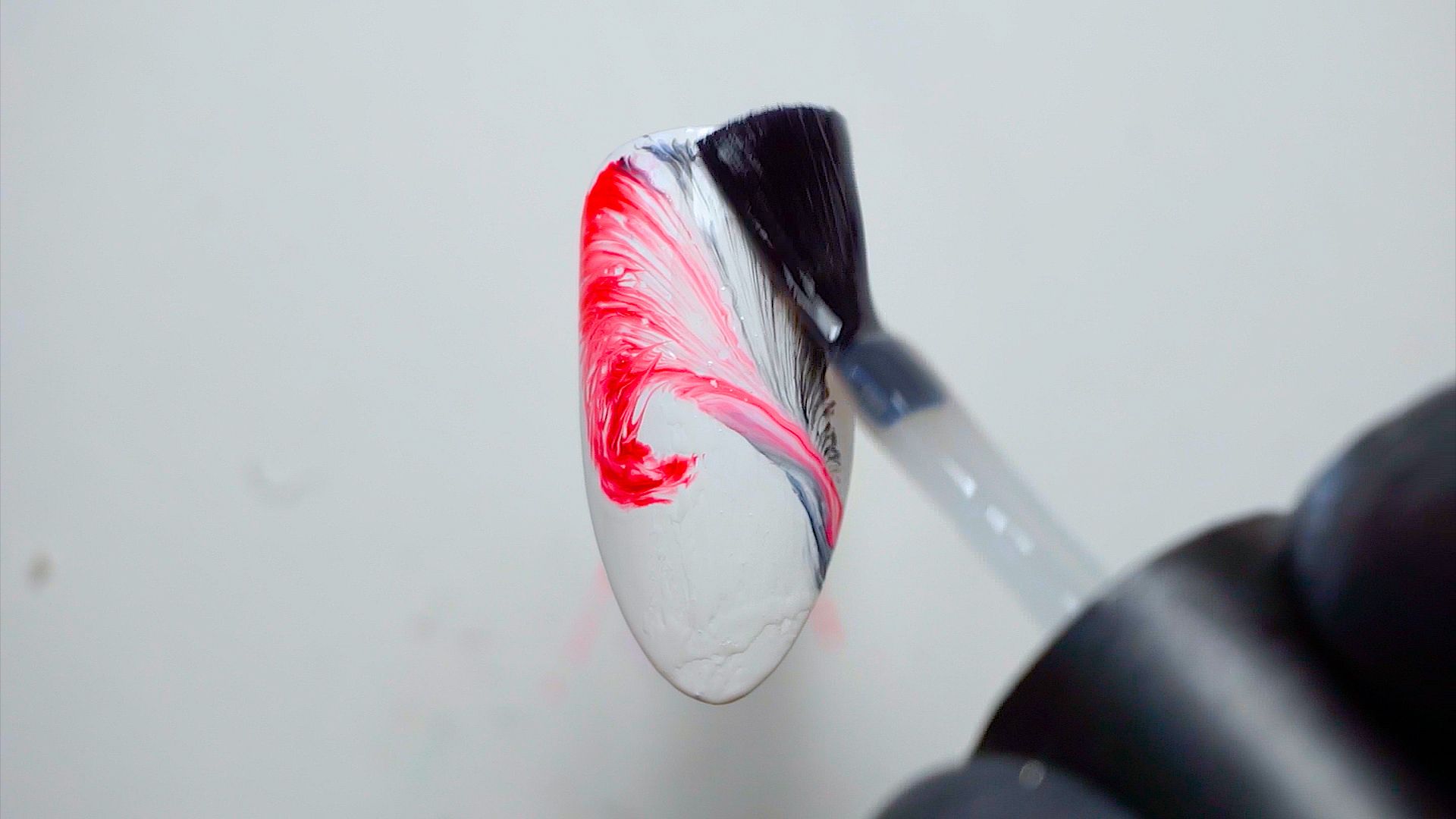 Thread Nail Art Tutorial : 6 Steps (with Pictures) - Instructables