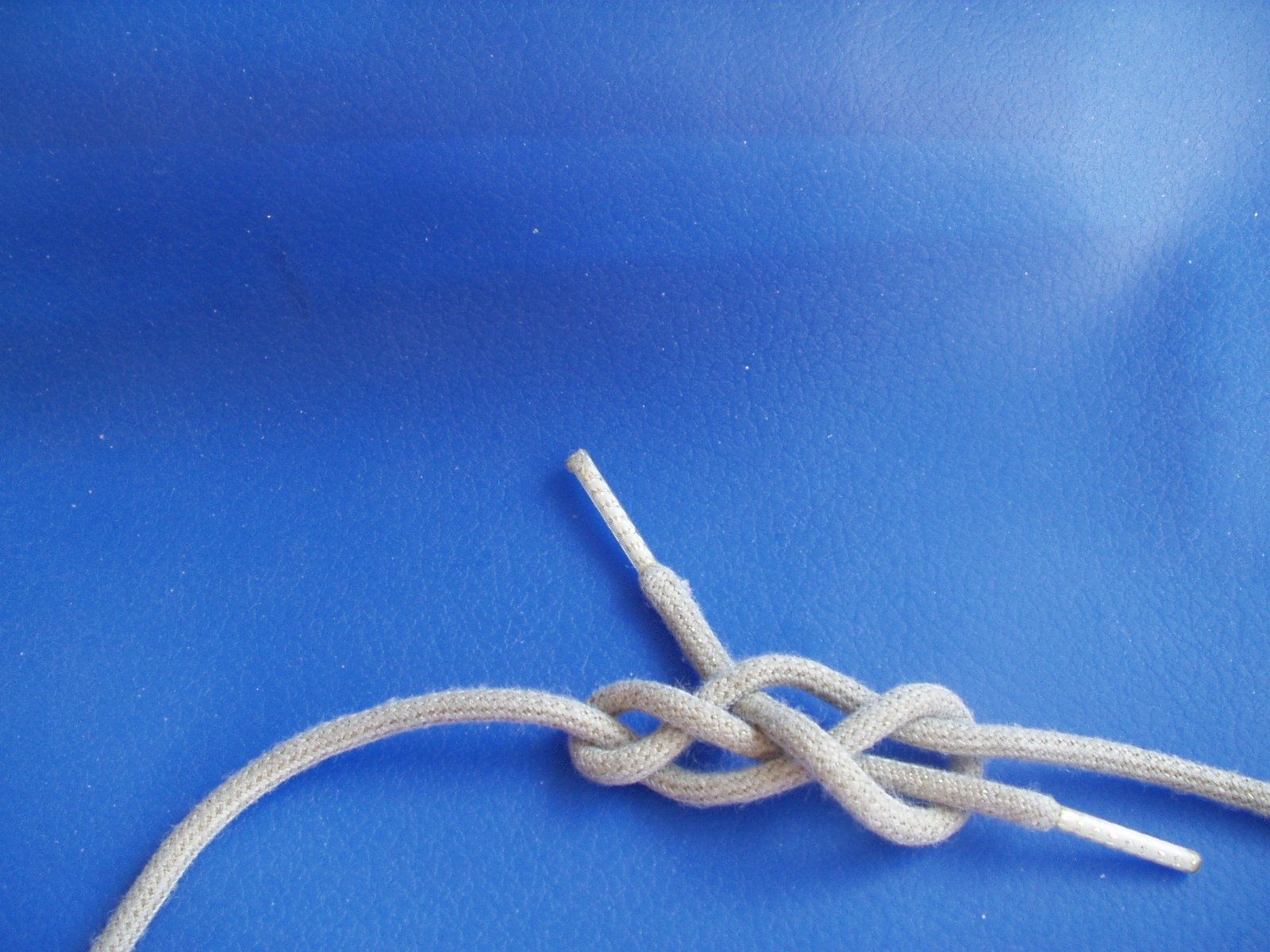 Reever Knot : 8 Steps - Instructables