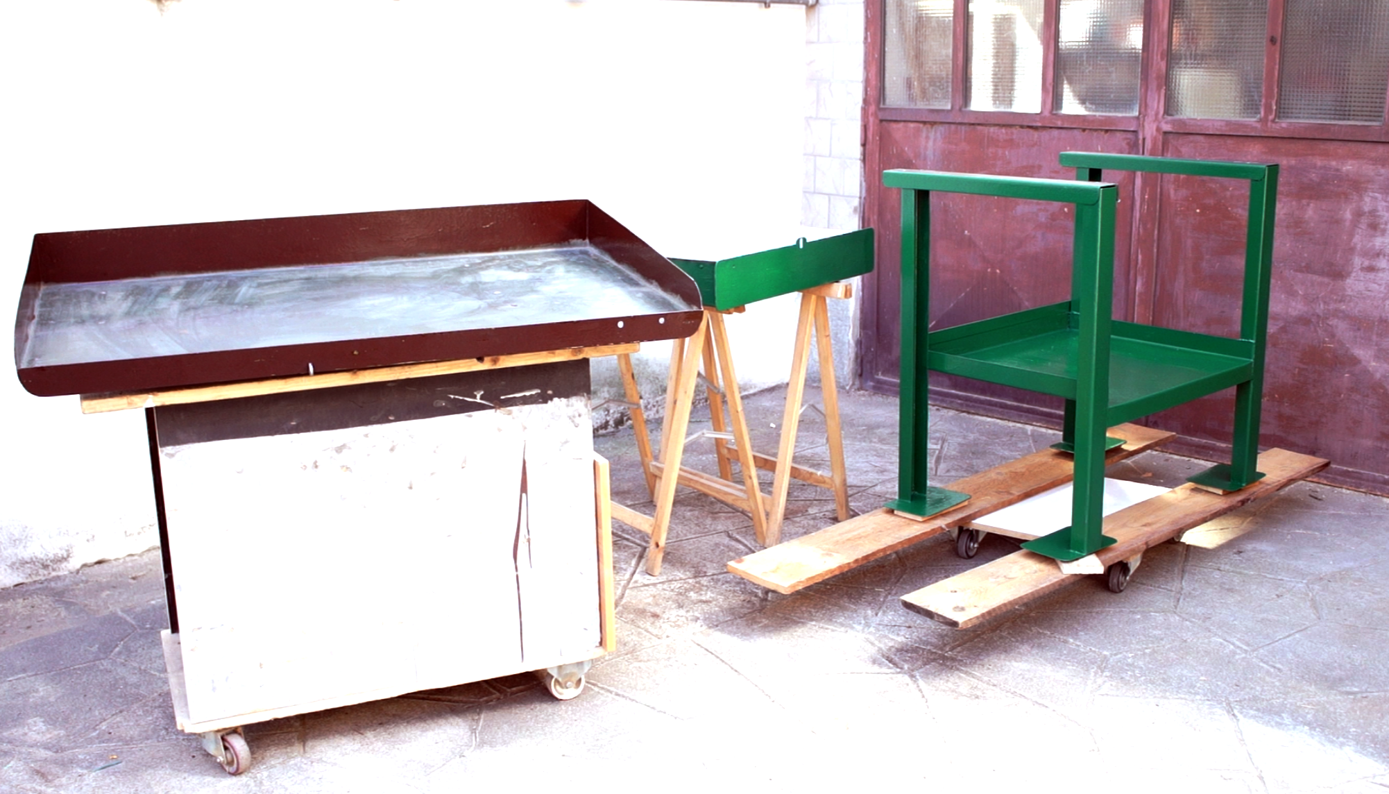 Metal Workbench Restoration : 4 Steps (with Pictures) - Instructables
