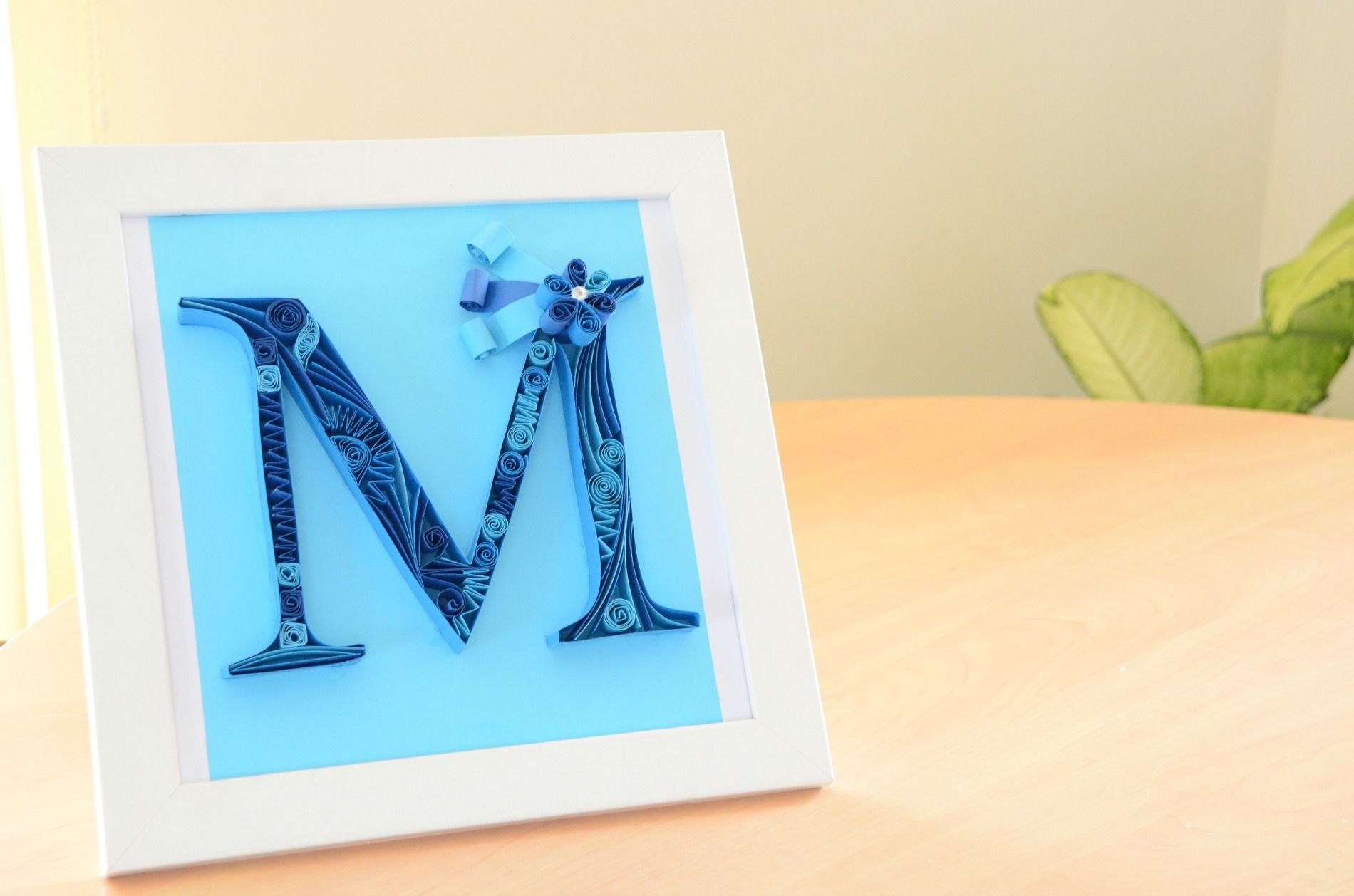 Paper Quilling Letter M : 3 Steps - Instructables